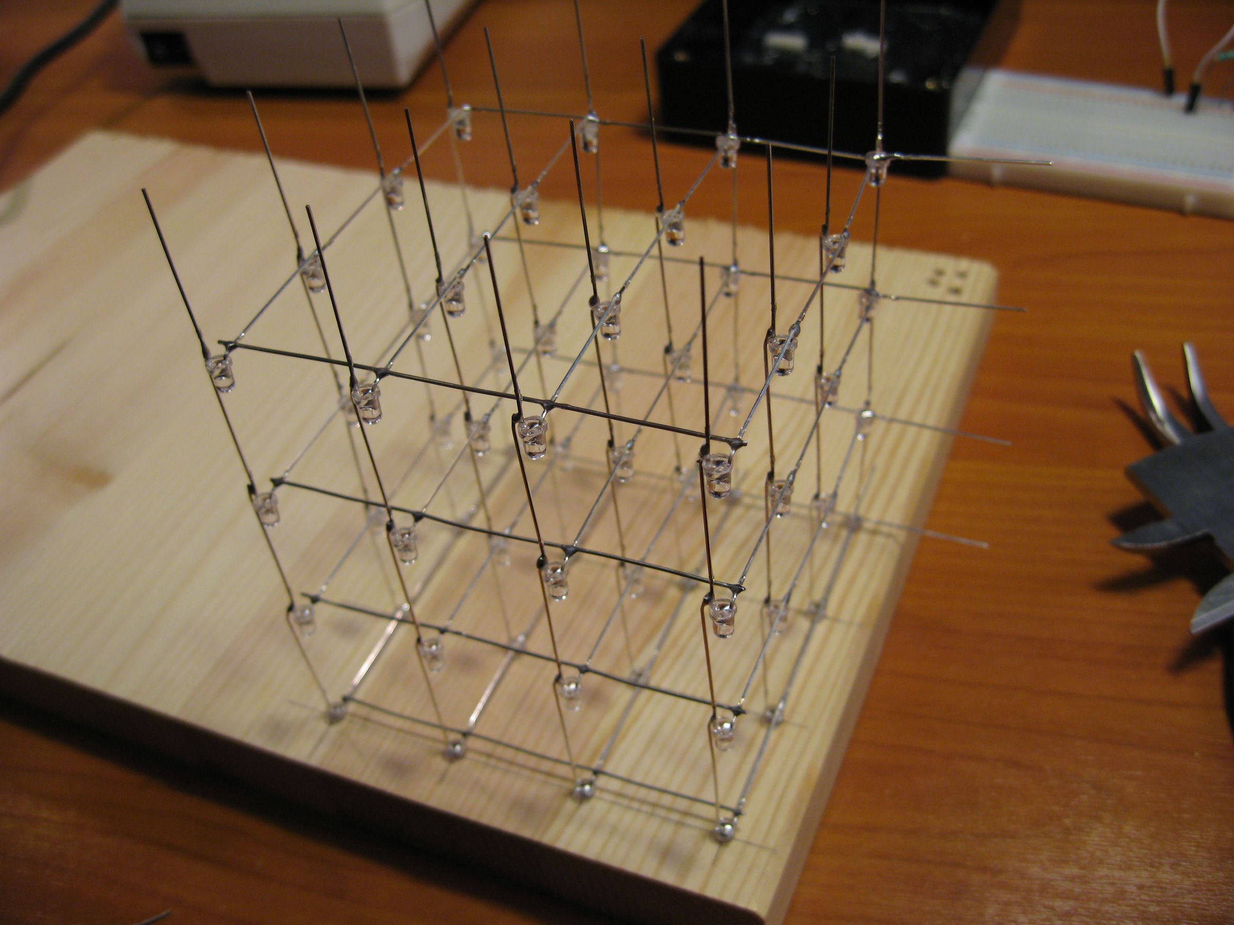 LED Cube 8x8x8 : 72 Steps (with Pictures) - Instructables
