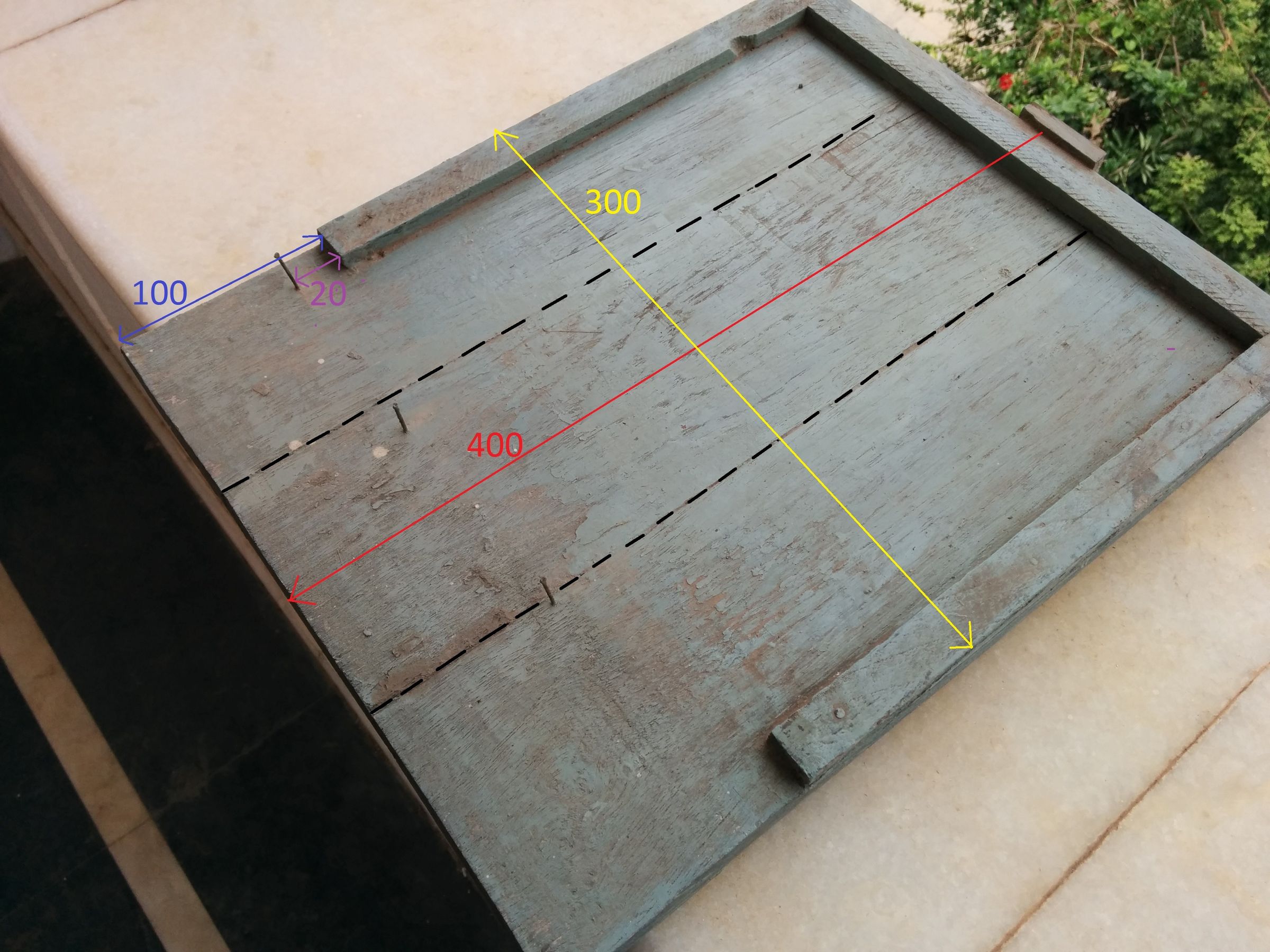 Build a Beekeeper’s Hive (Artificial Hive) : 8 Steps (with Pictures ...