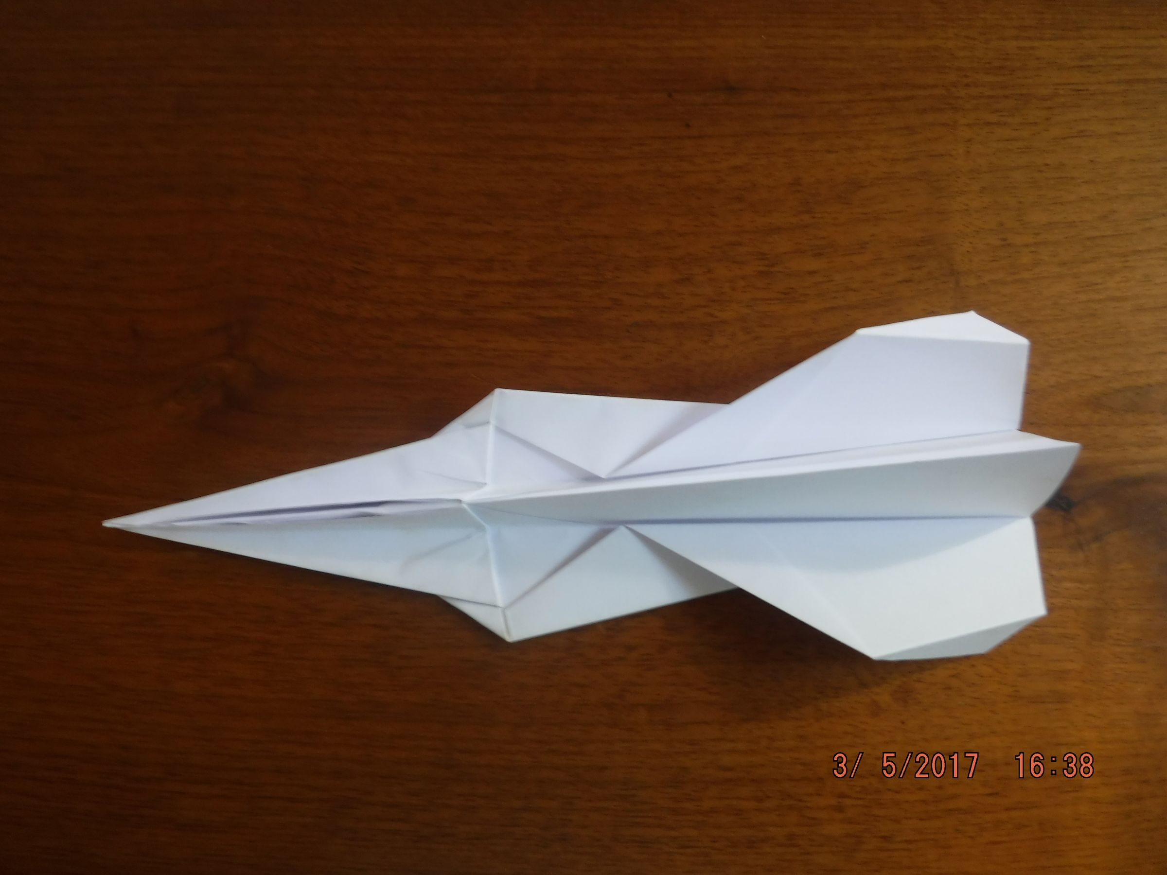 Hawk Paper Airplane : 6 Steps - Instructables