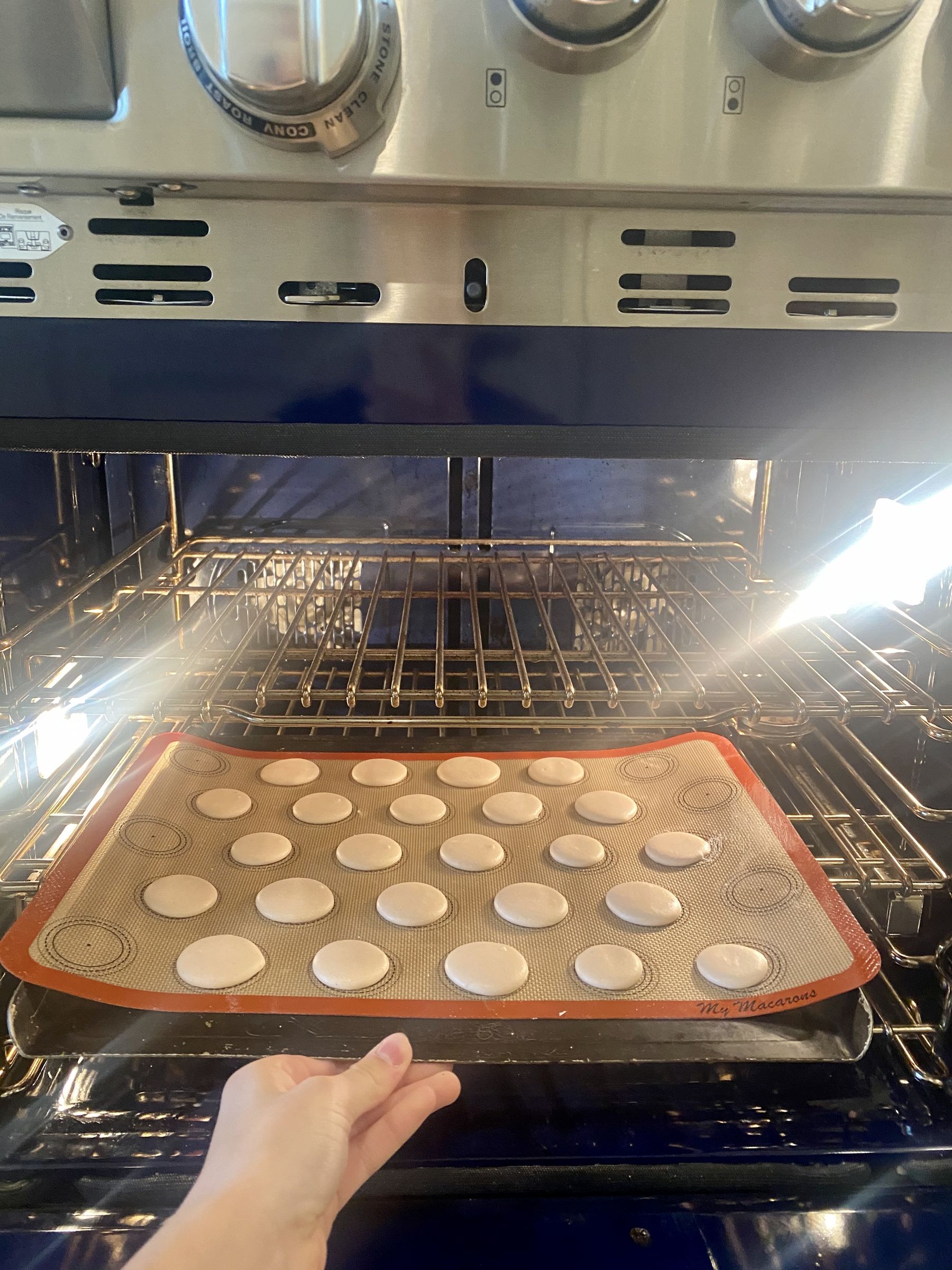 NO FAIL FRENCH MACARONS : 11 Steps (with Pictures) - Instructables