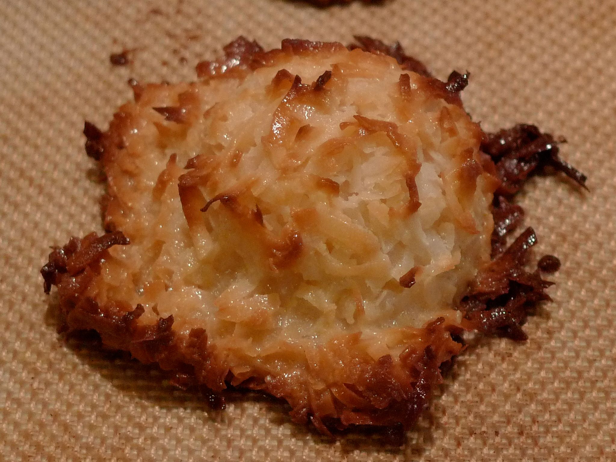 Macaroons : 9 Steps (with Pictures) - Instructables