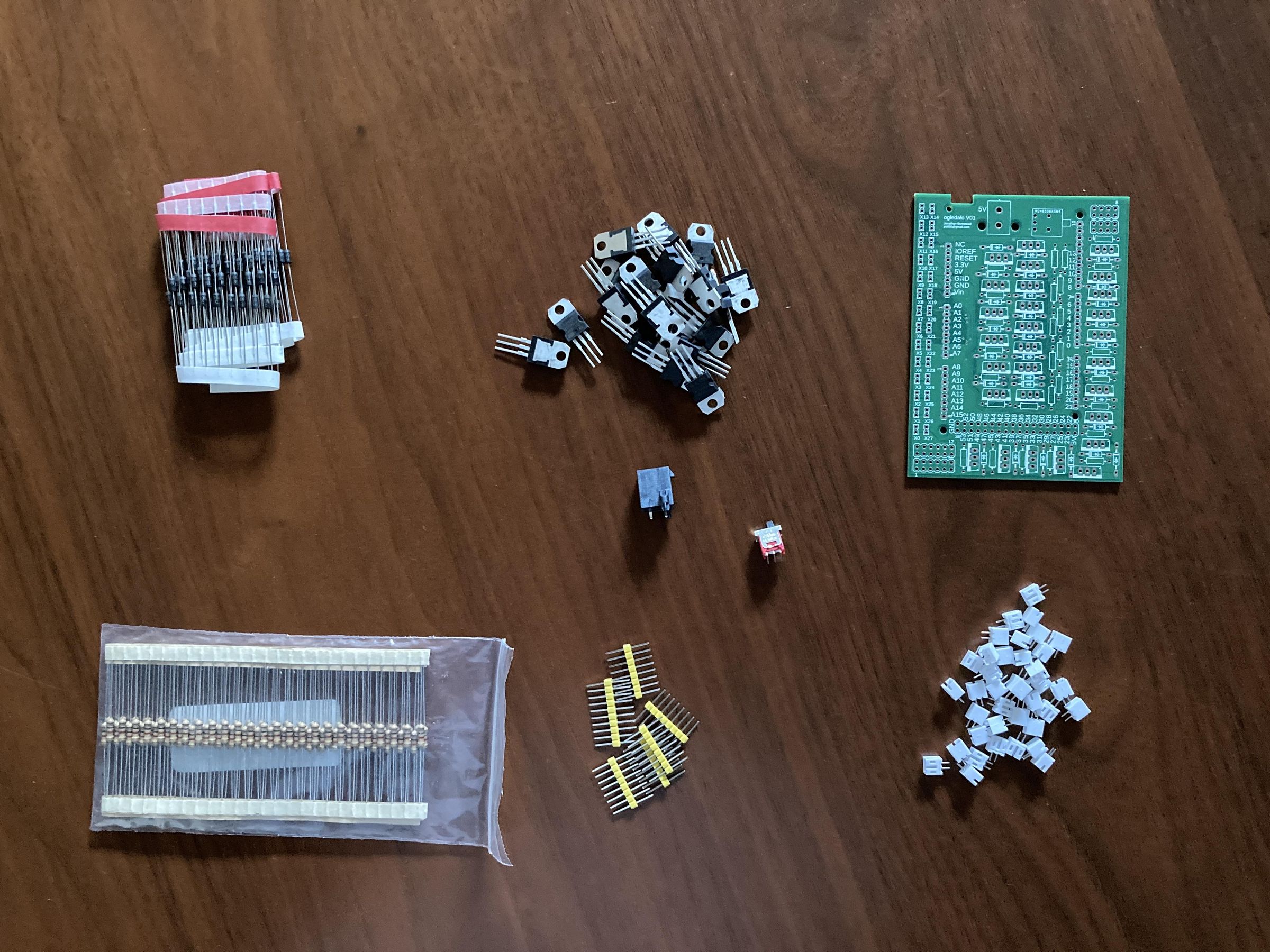 Digital Mirror Device (Macroscale Model) : 6 Steps (with Pictures) - Instructables