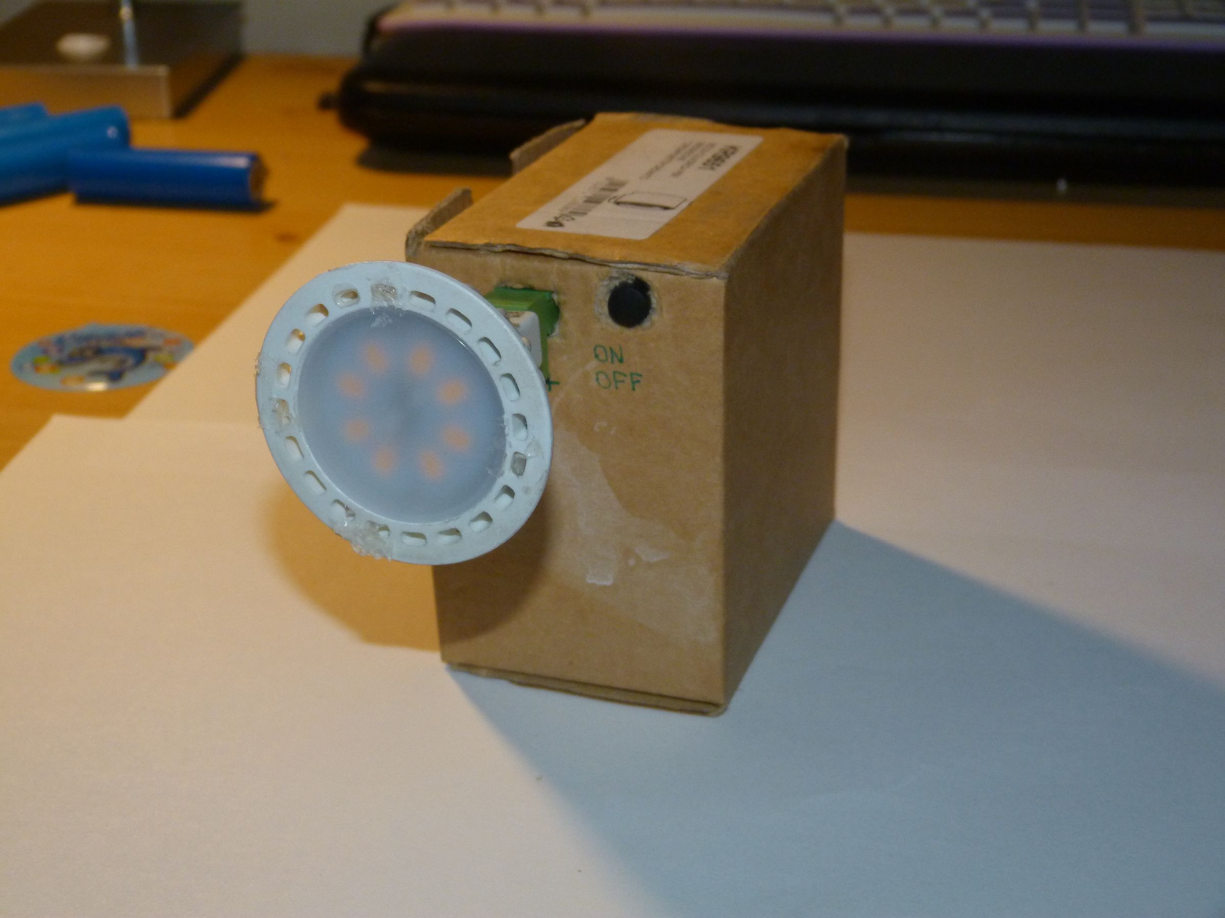 DIY Homemade Li-Pol Box 11.1-12V 8000mAh : 3 Steps - Instructables