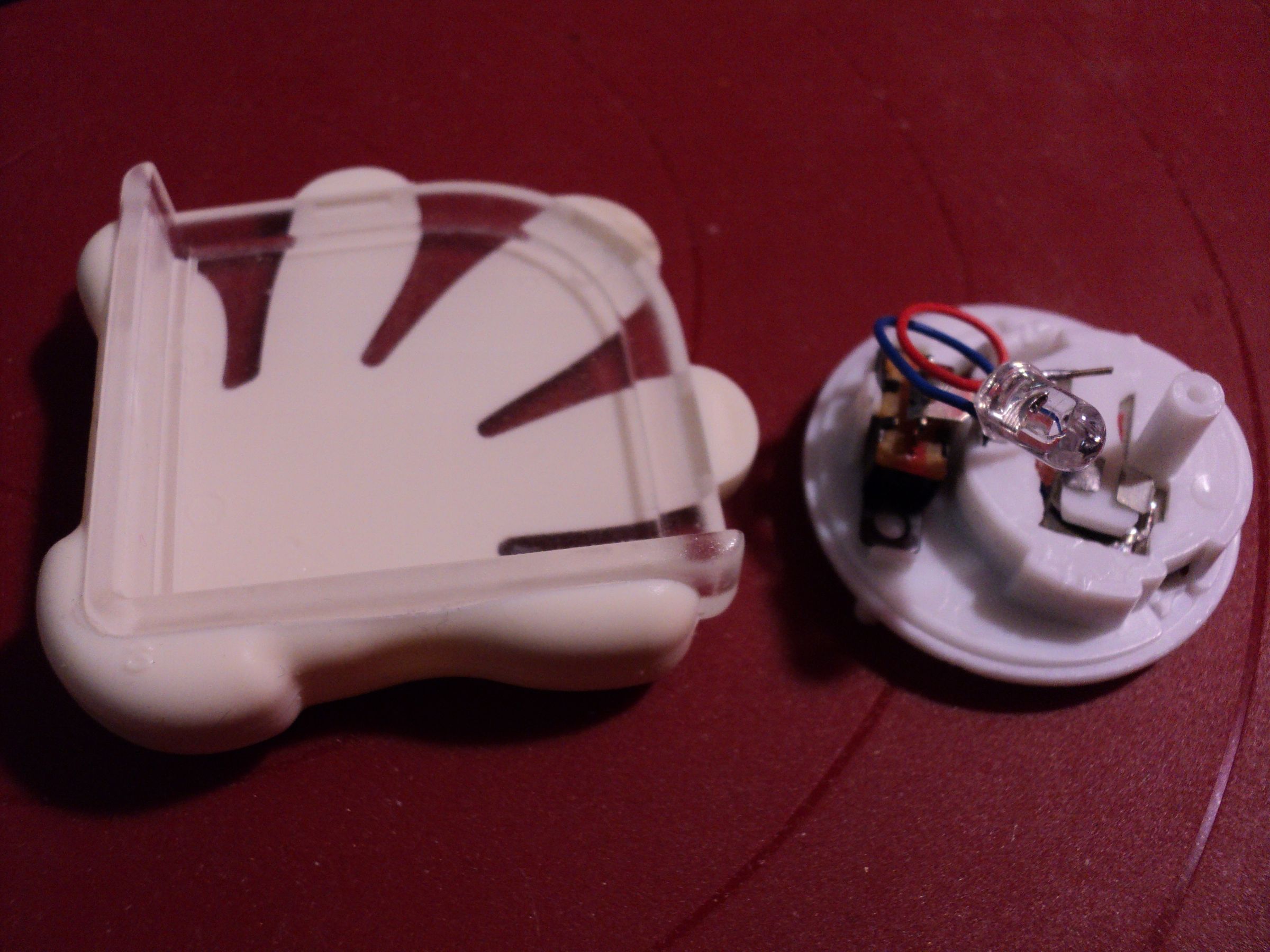 Internet High Five Lighted LED Brooch : 5 Steps (with Pictures ...