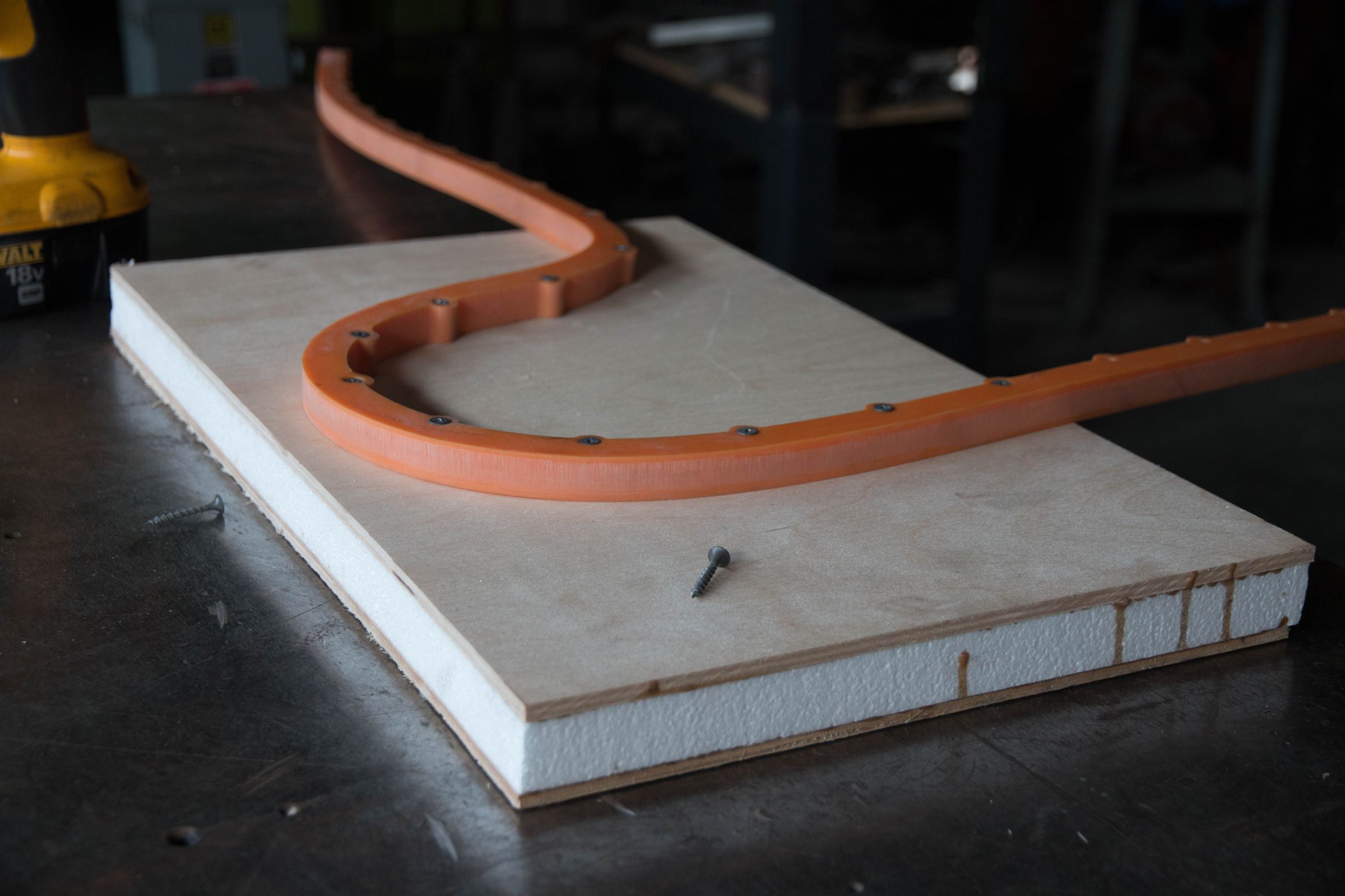 Benches and Tables Built As Stressed Skin Panels : 6 Steps (with ...