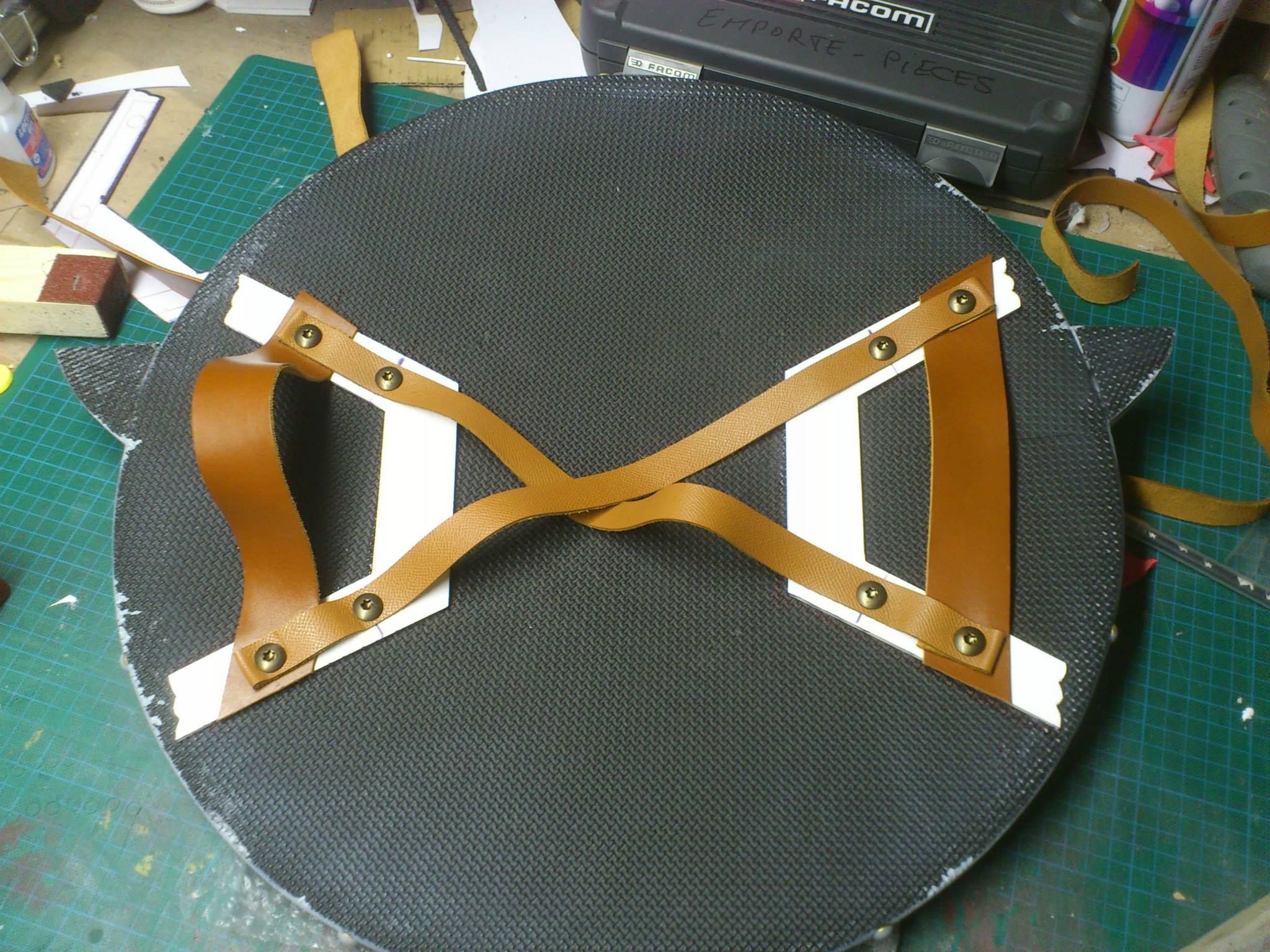 Make a Super-heroine Shield : 6 Steps (with Pictures) - Instructables