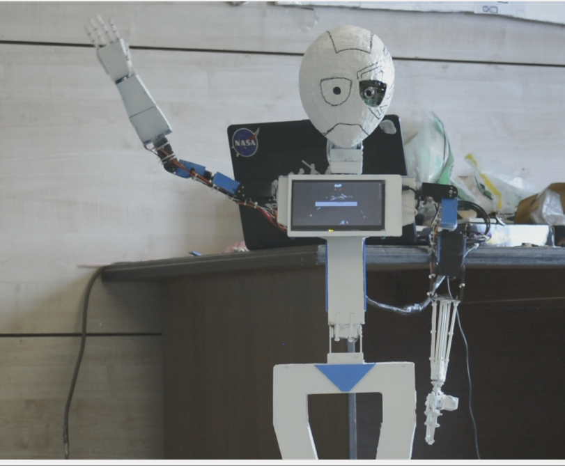 MIA-1 Open Source Advanced Hand Made Humanoid Robot! : 4 Steps ...