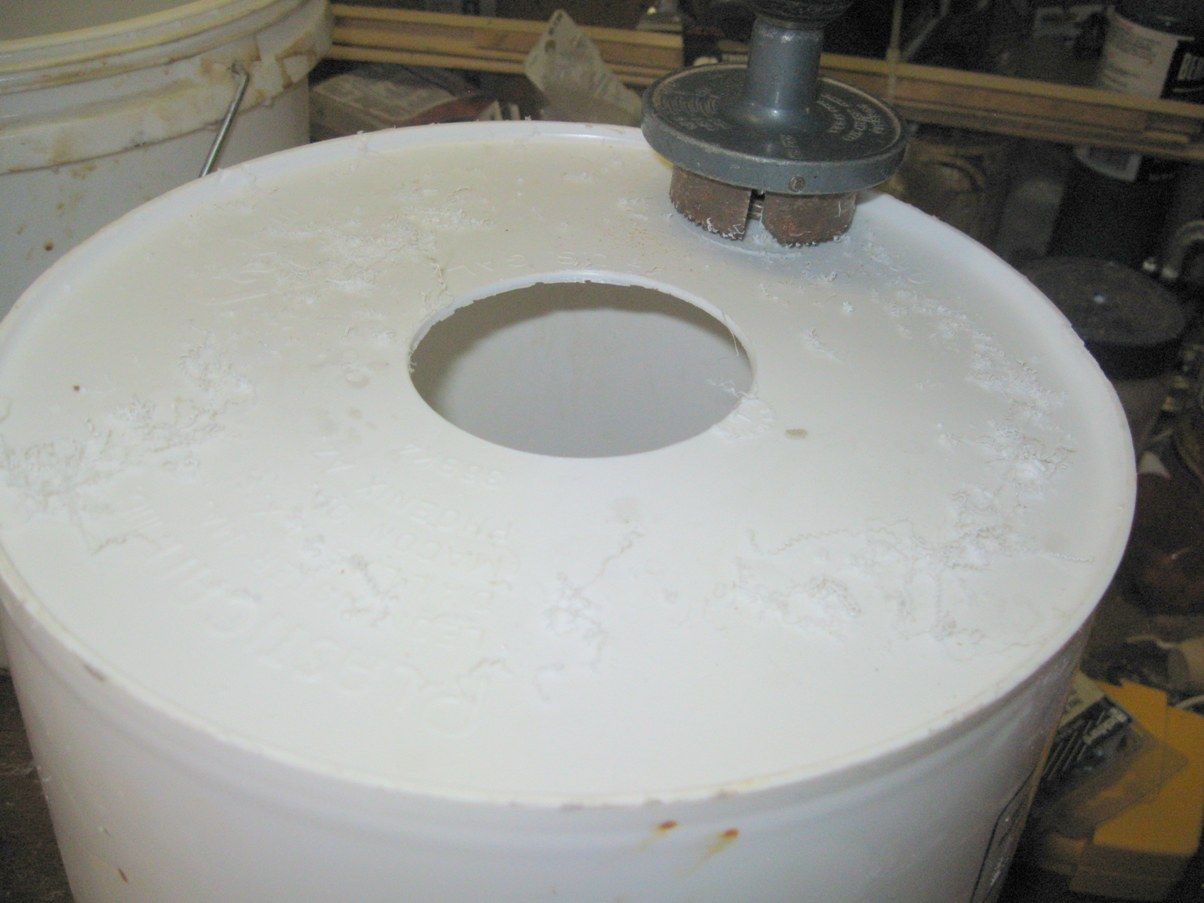 Self-watering Bucket Planter : 6 Steps (with Pictures) - Instructables