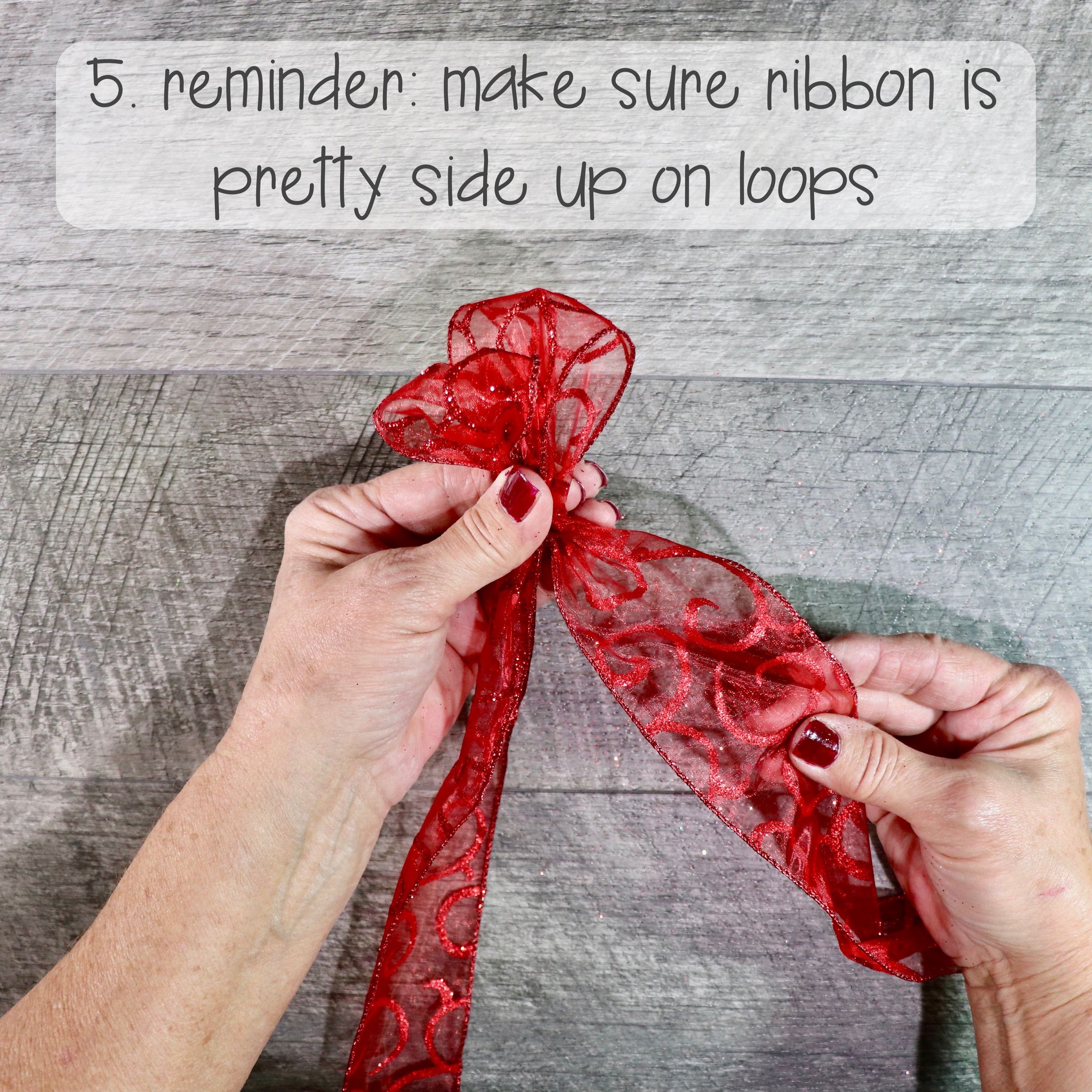 Holiday Decorative Gift Bows : 5 Steps - Instructables