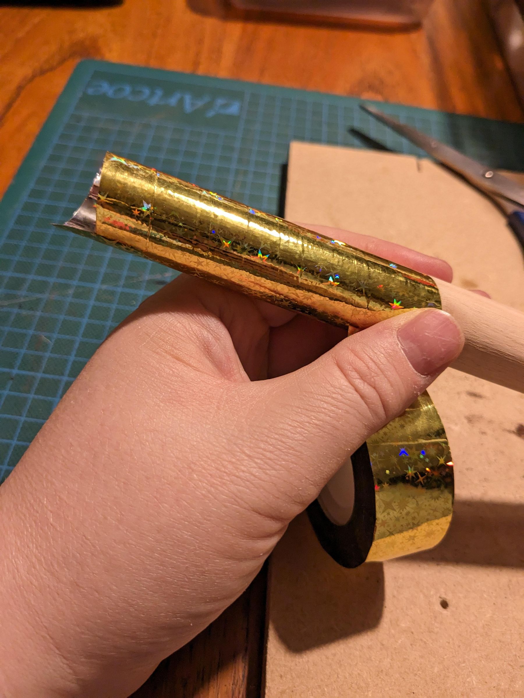 Short-string Contact Leviwand With Grip Tape : 7 Steps - Instructables