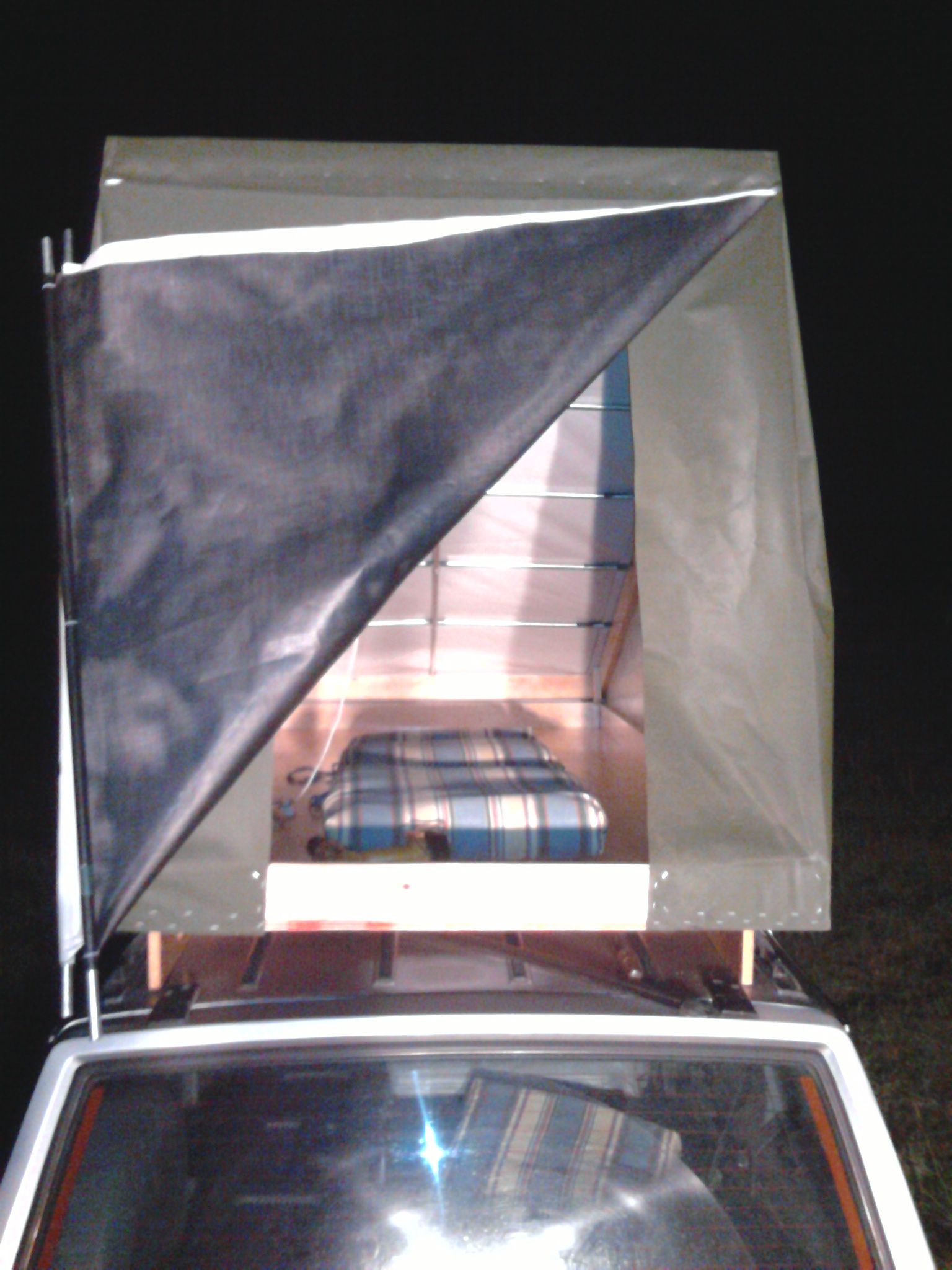 Rooftop Tent : 5 Steps - Instructables