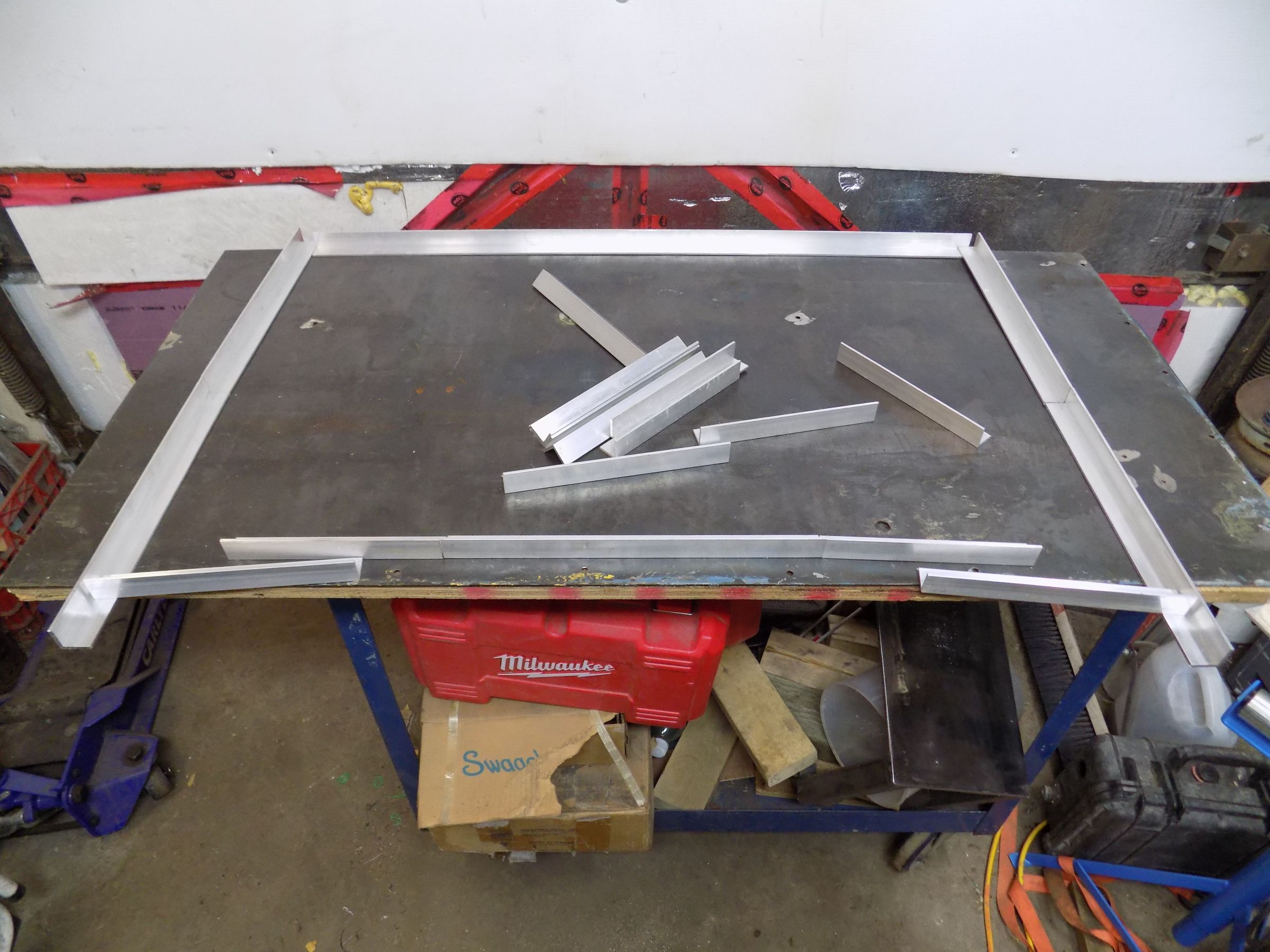 Giant Etch a Sketch : 14 Steps (with Pictures) - Instructables