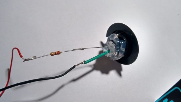 Build an USB LED Light From an Old Webcam : 6 Steps (with Pictures ...