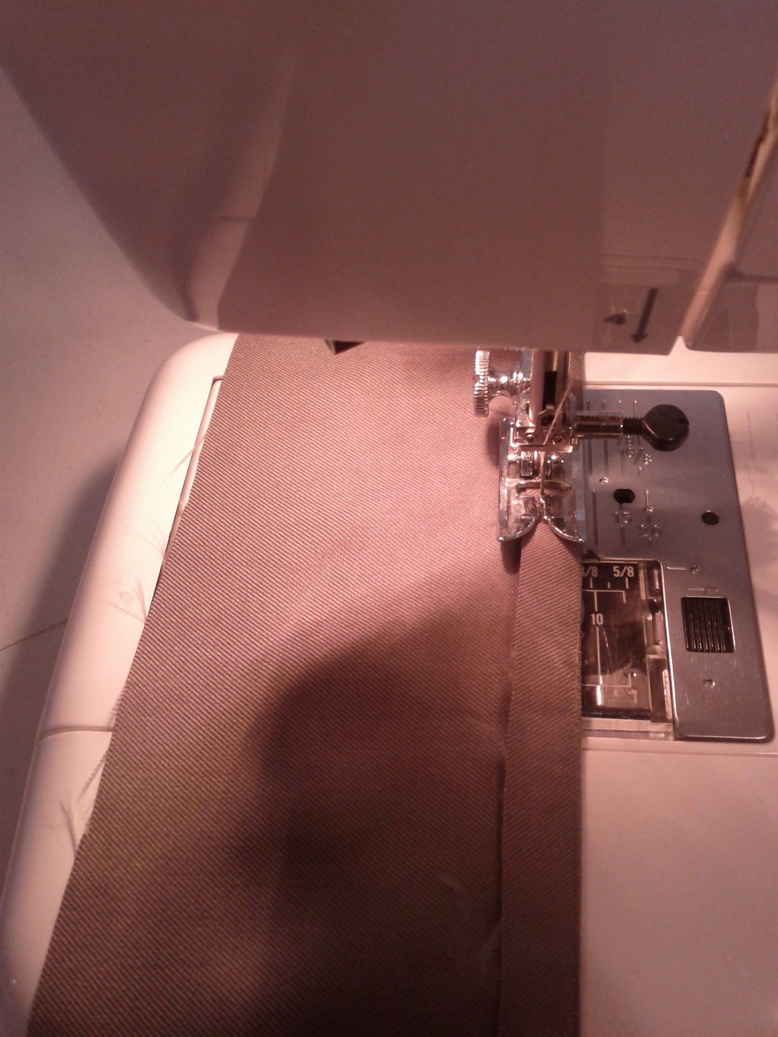 How to Cover a Bag Strap Using (Almost) No Pins : 10 Steps (with ...