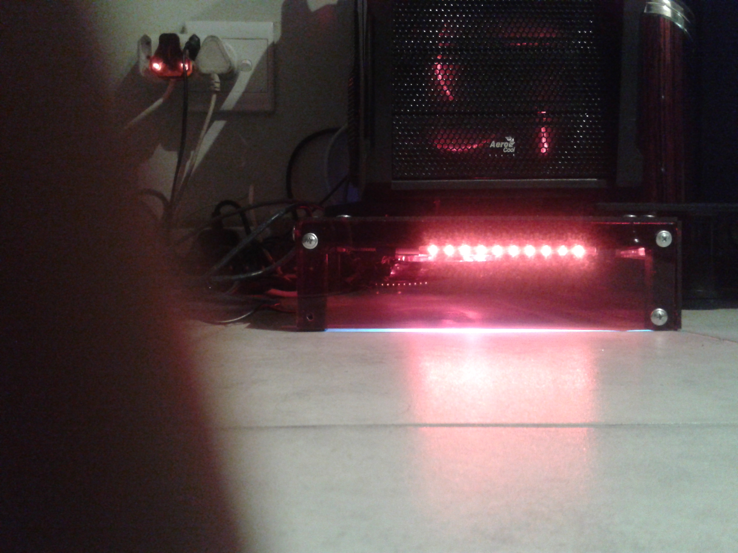 Custom Pc Stand - Instructables