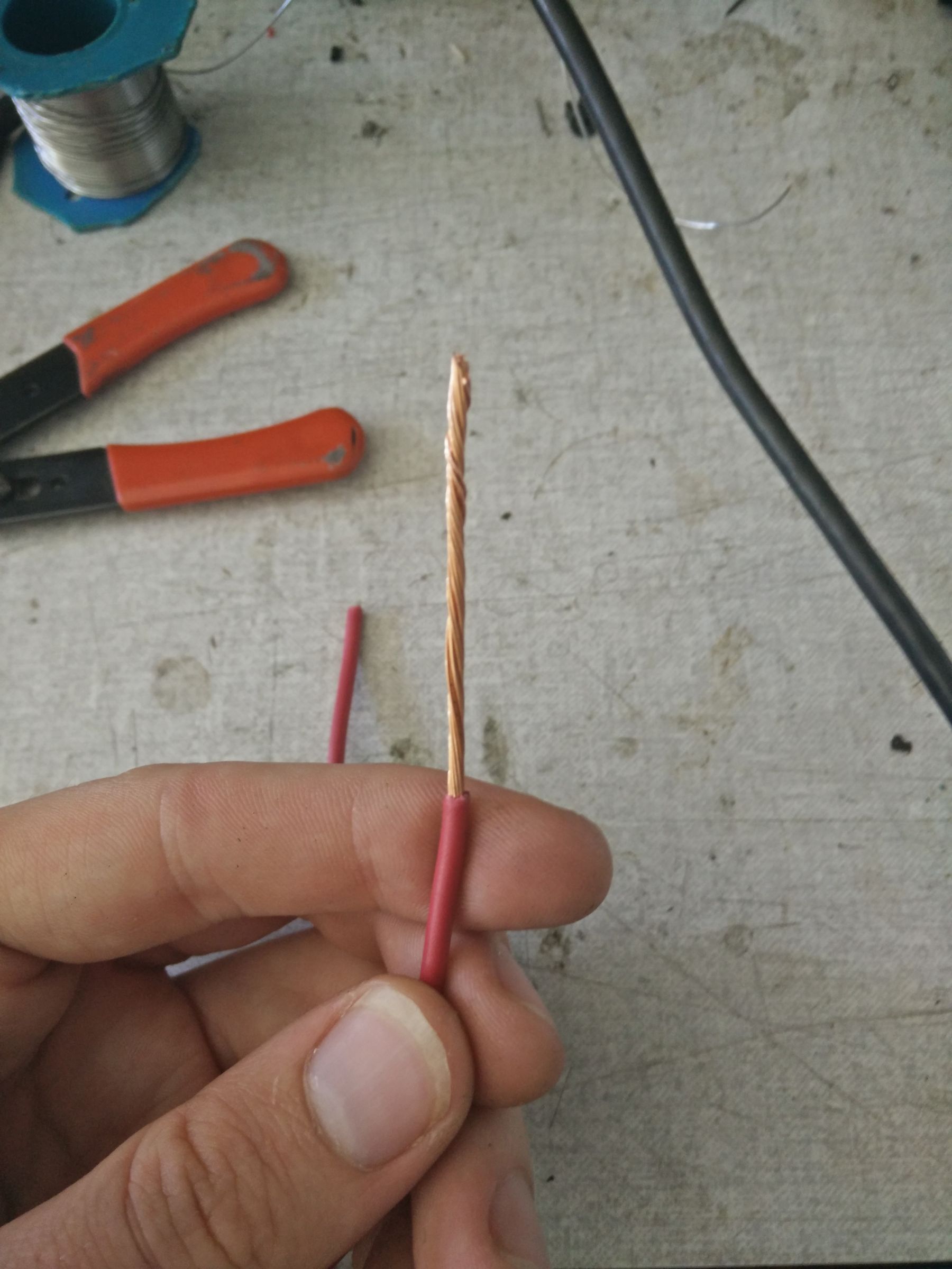 How to Do a Western Union Splice (with Pictures) - Instructables