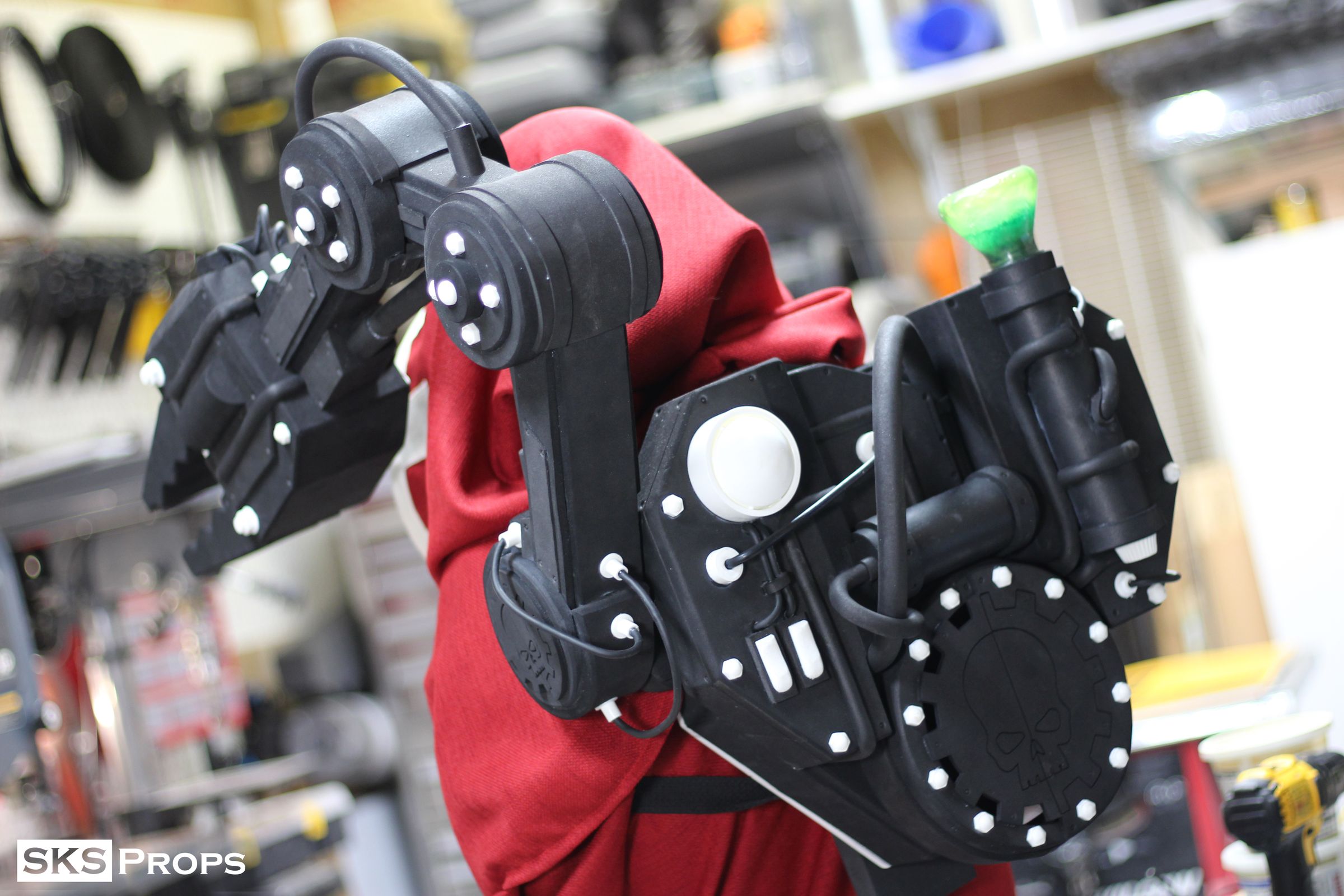 Warhammer 40K Tech Priest Cosplay - SKS Props : 35 Steps (with Pictures ...
