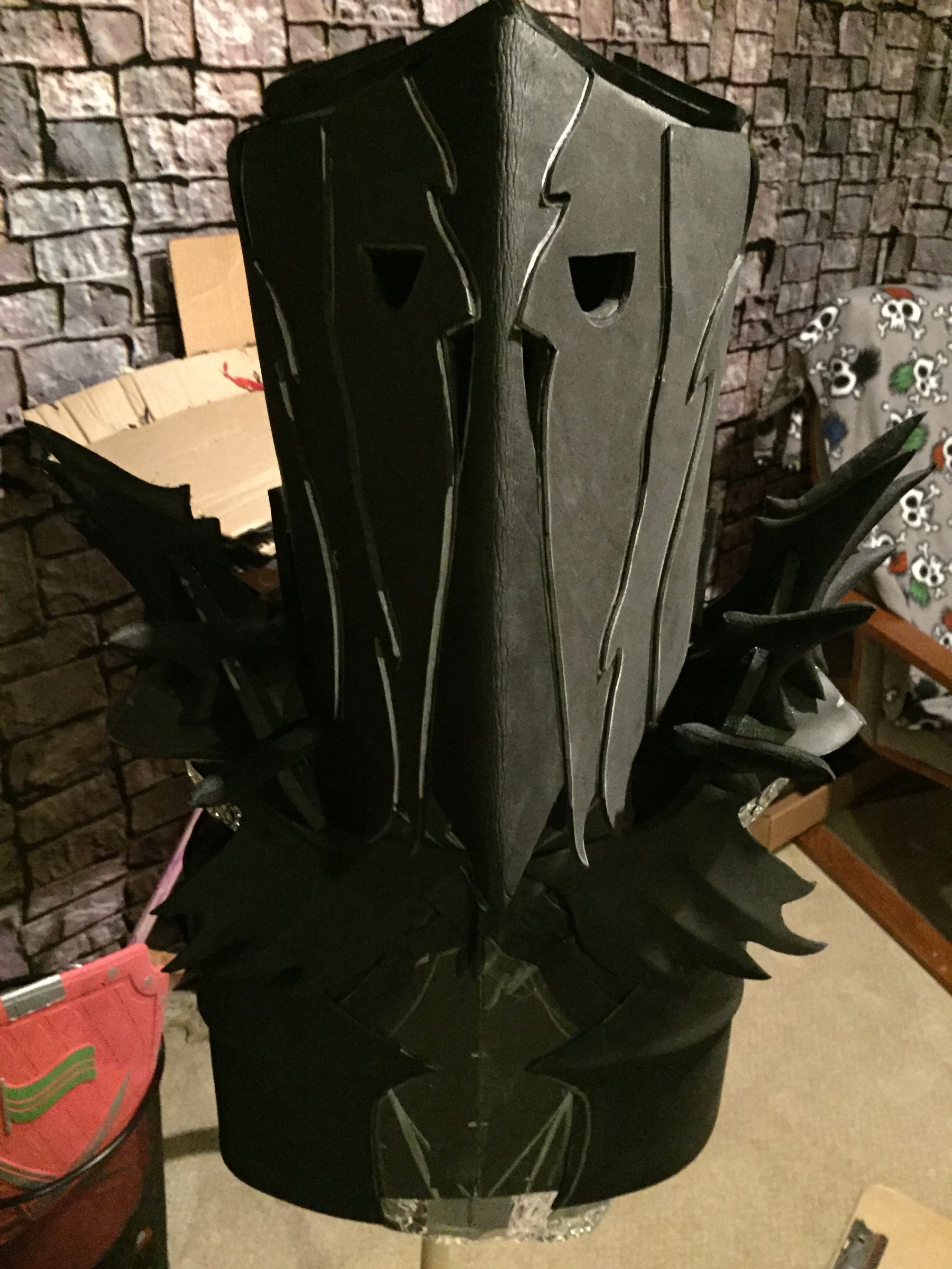 Epic Sauron Costume : 14 Steps (with Pictures) - Instructables