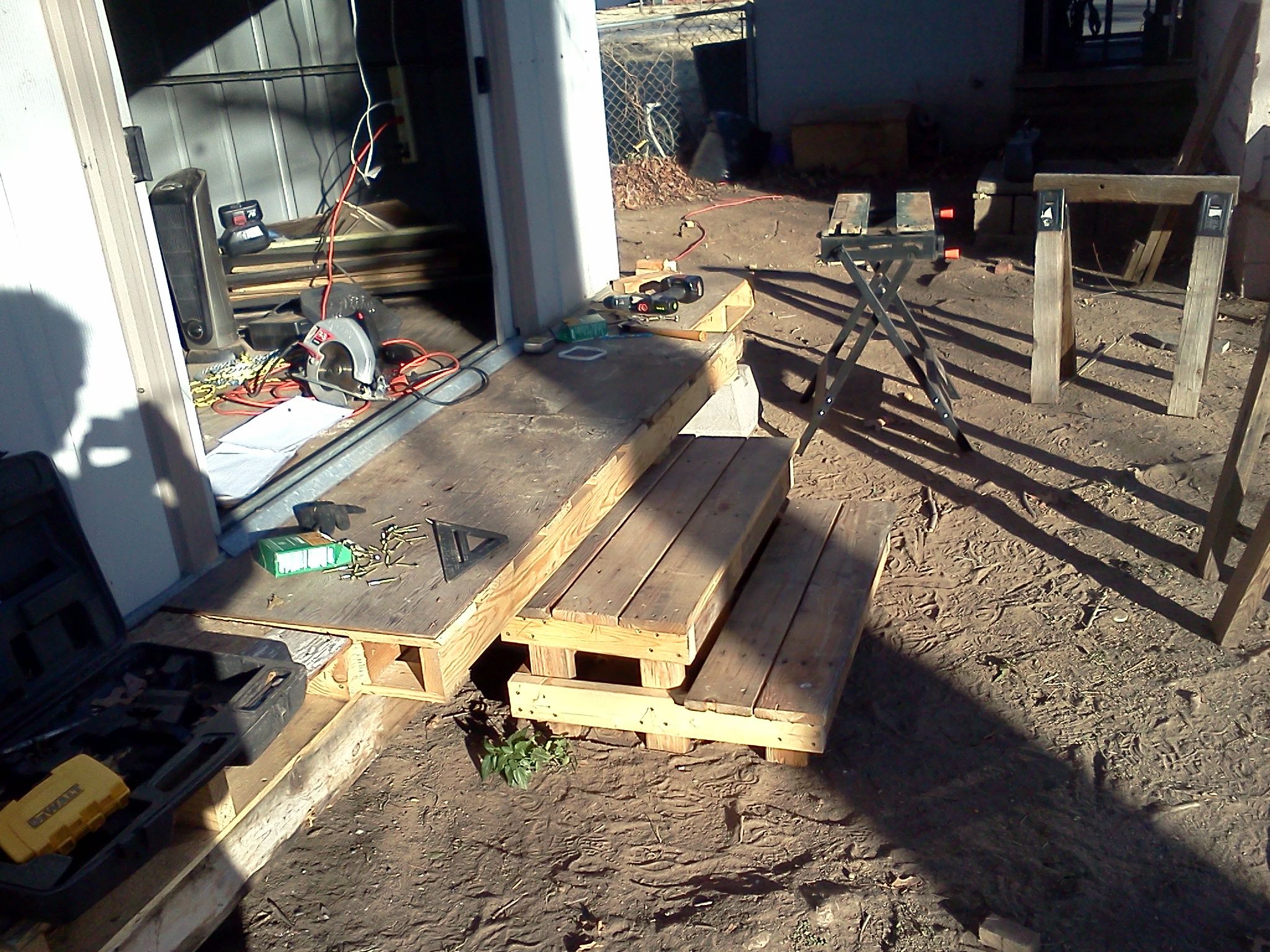 Design and Build Steps for a Prefab Shed : 4 Steps (with Pictures ...