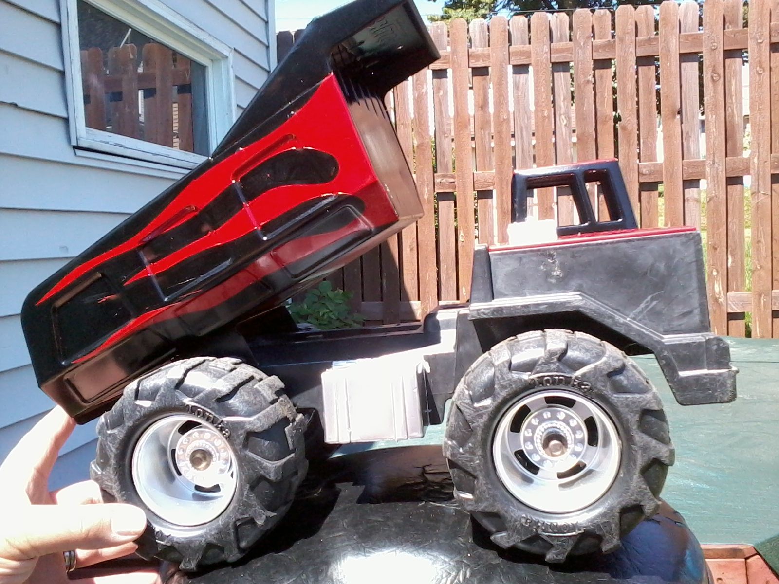 Restoring Tonka Trucks : 6 Steps - Instructables