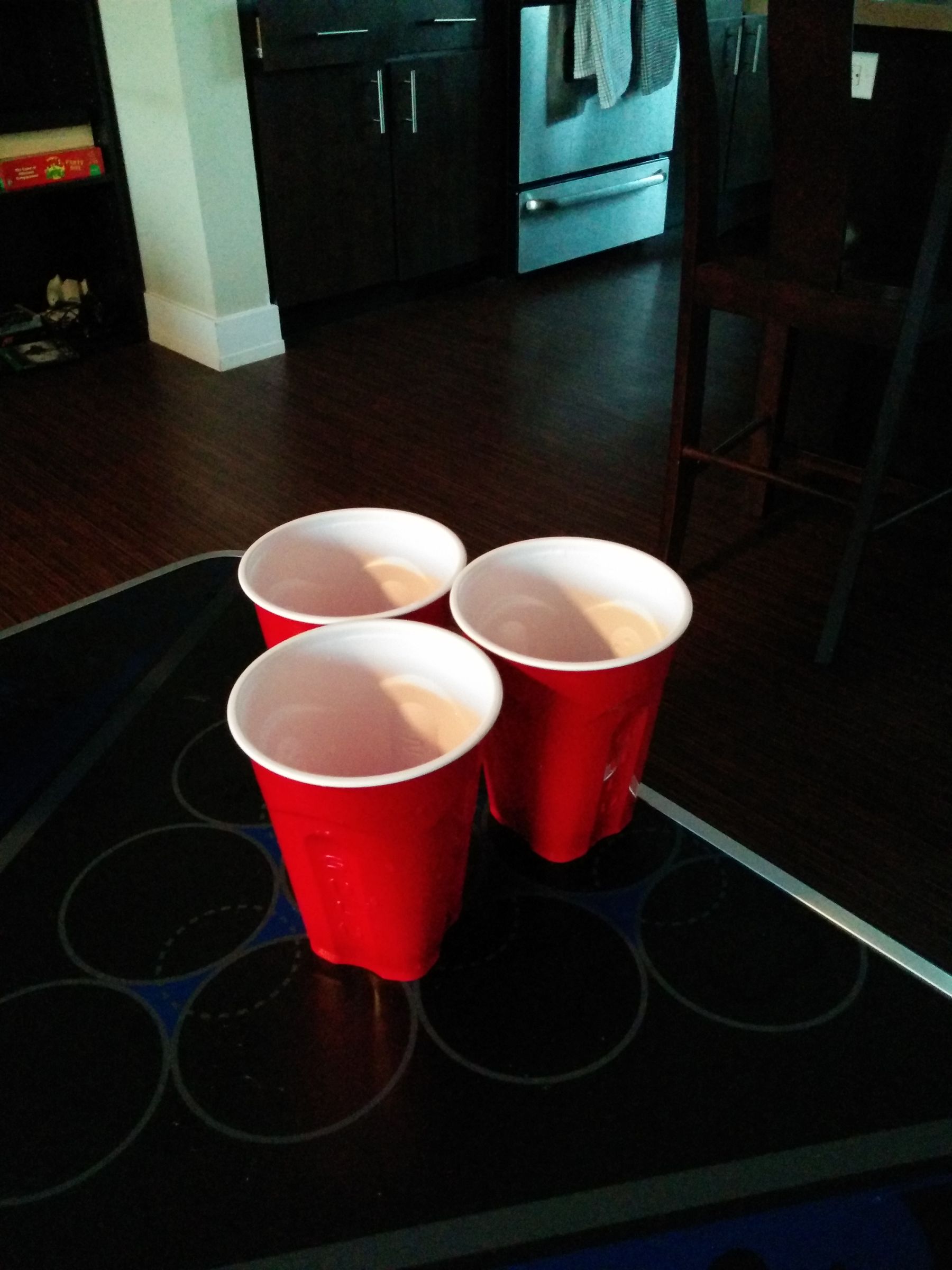 Playing Root Beer Pong : 9 Steps - Instructables