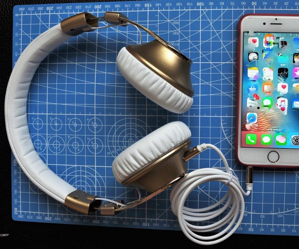 Build a Hi-Fi Headphone From Scratch : 4 Steps (with Pictures ...