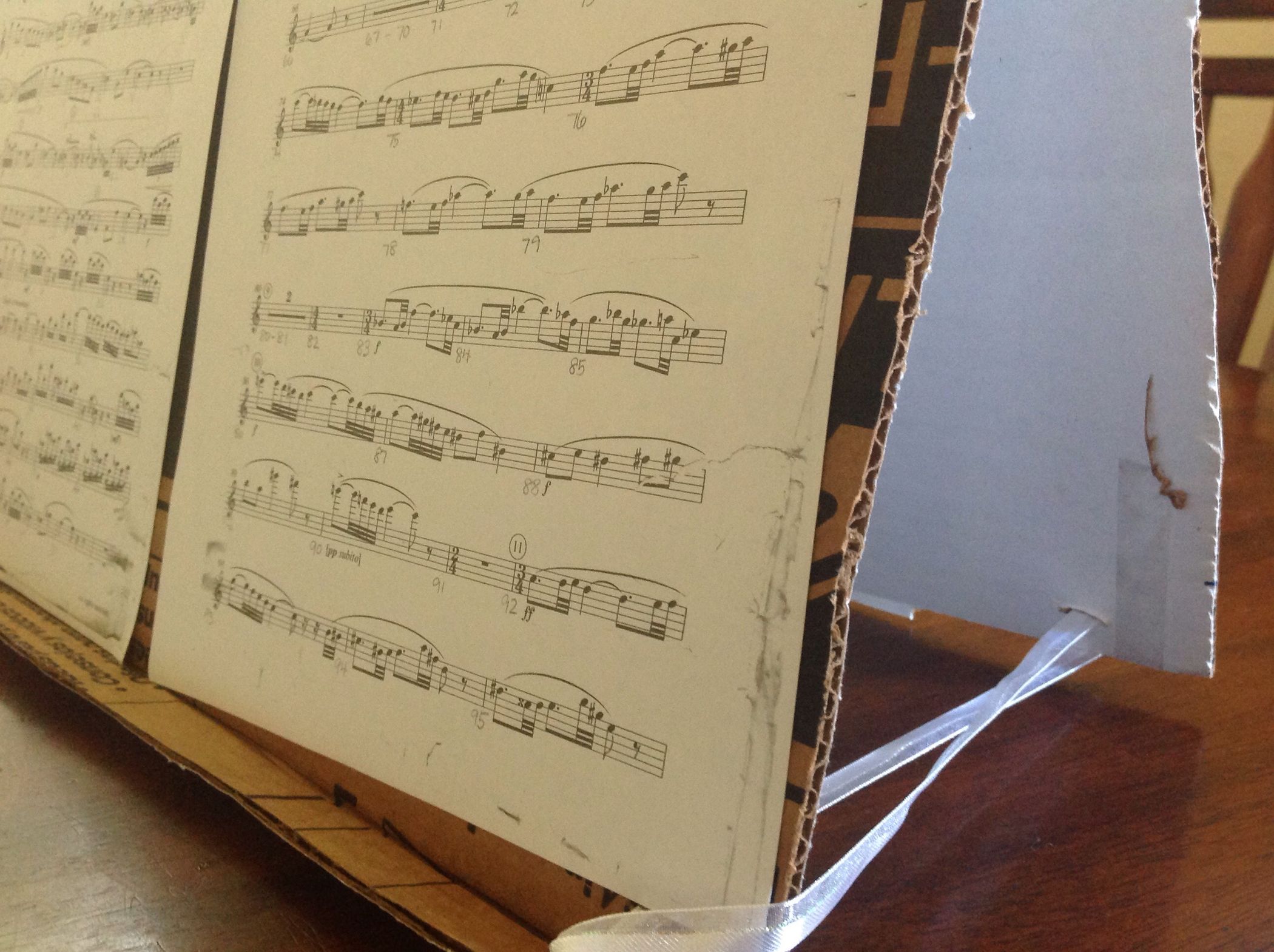 Foldable Music Stand : 5 Steps - Instructables