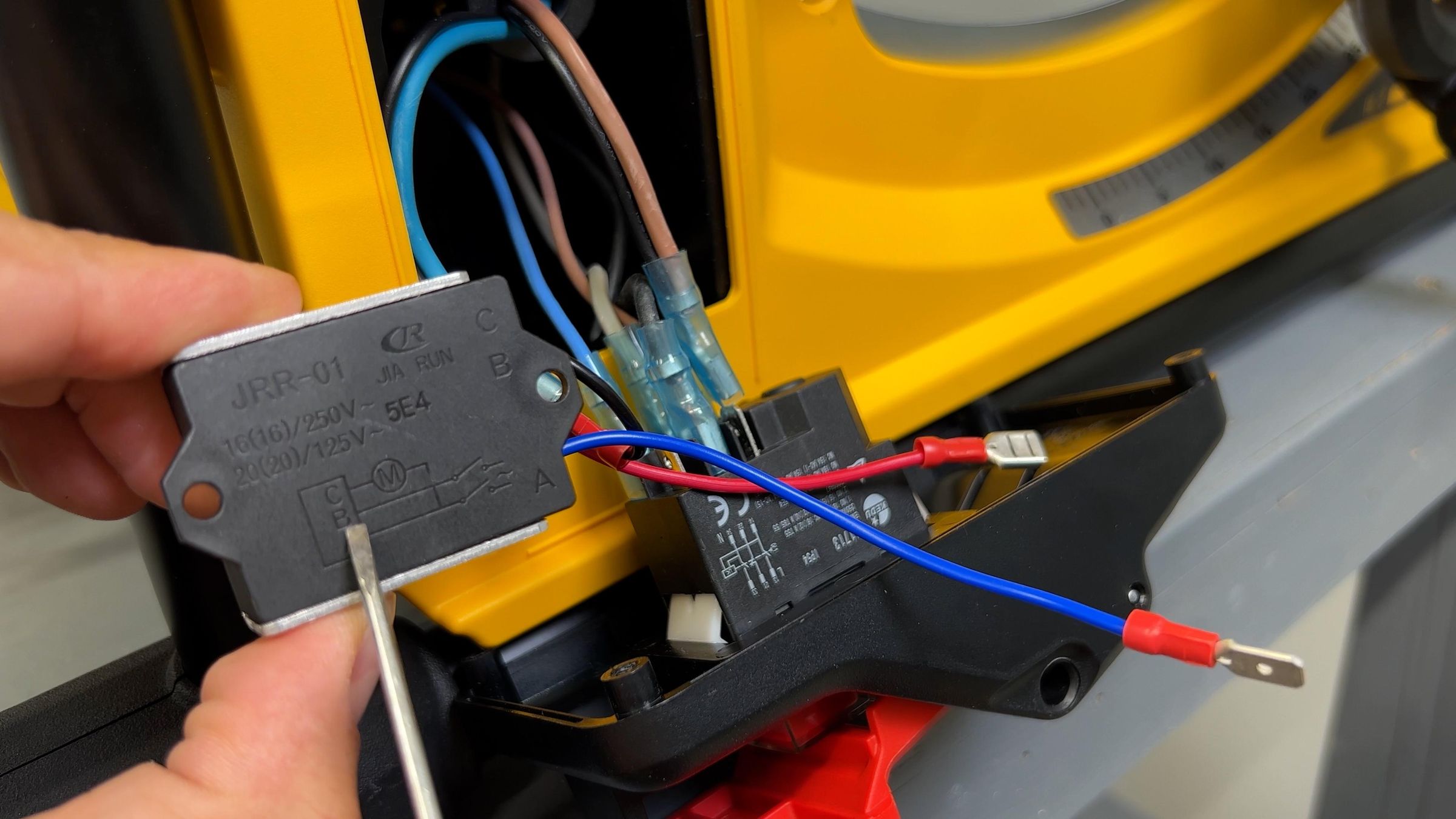 Adding a Soft Start Feature to Any Power Tool : 9 Steps (with Pictures ...