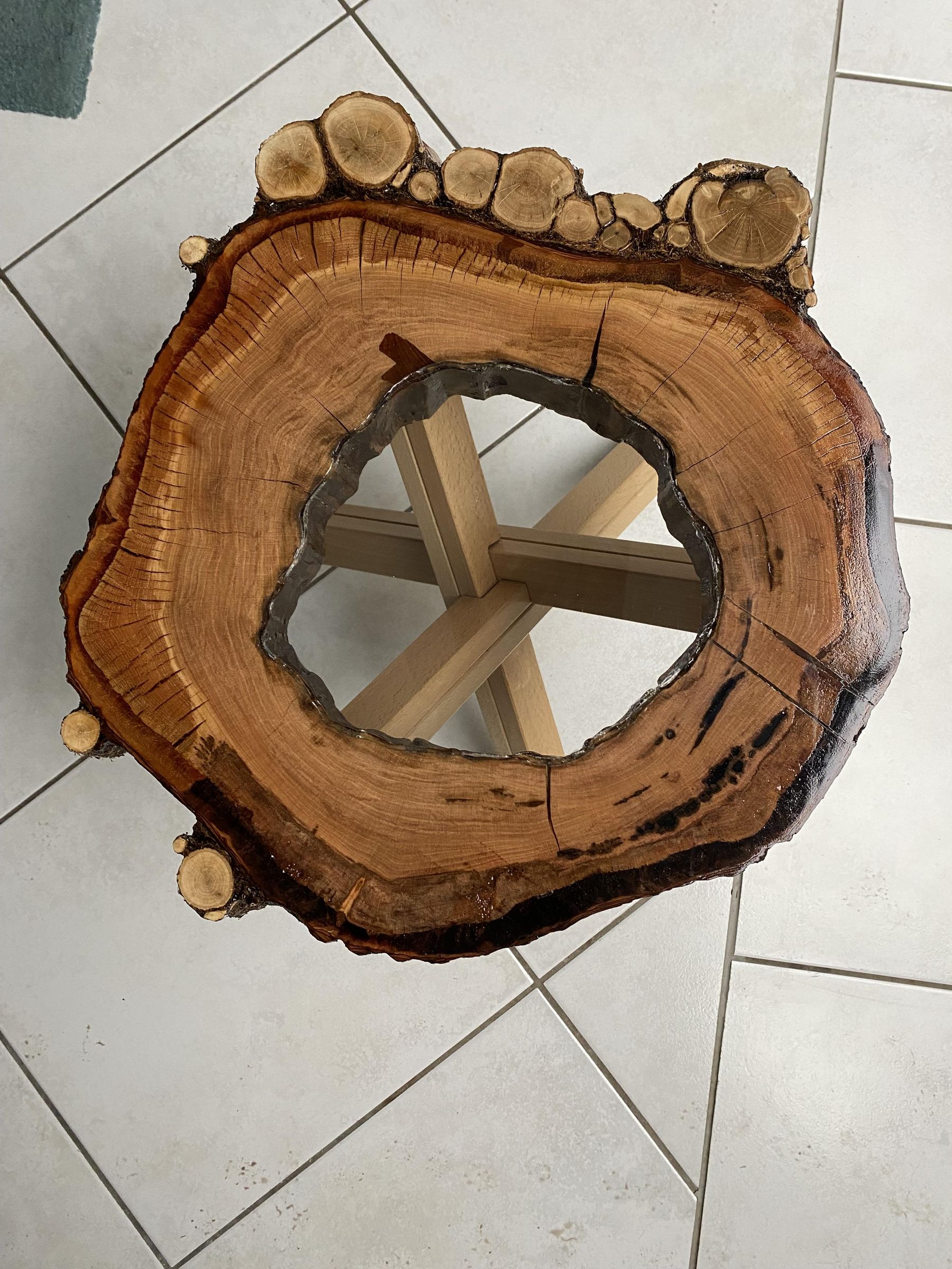2 - Ancient Hollow Cherry-Tree-Slice Side Table : 5 Steps (with ...