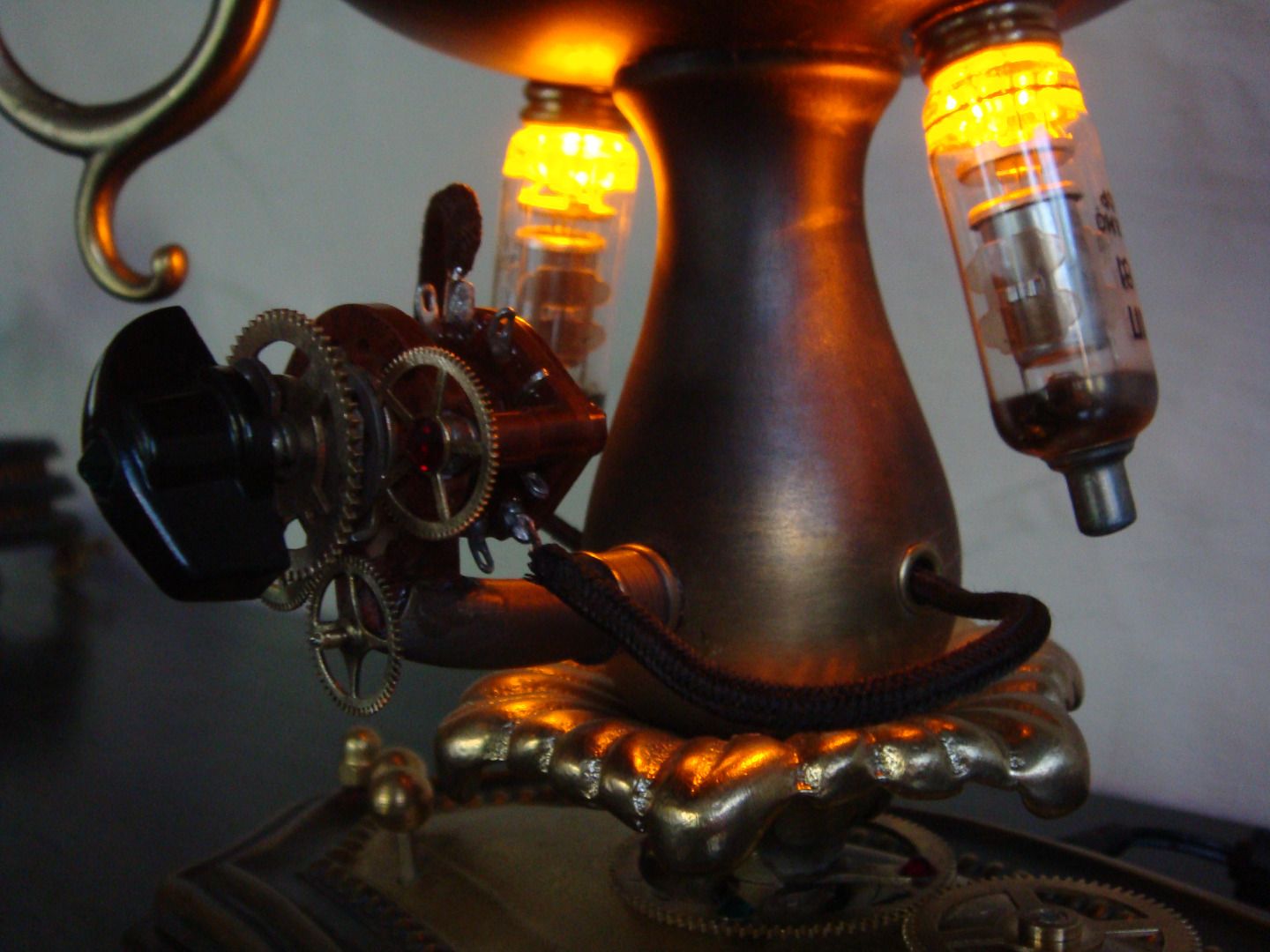 Pimp Your Old Smartphone and Make a Steampunk MP3 Player With ...