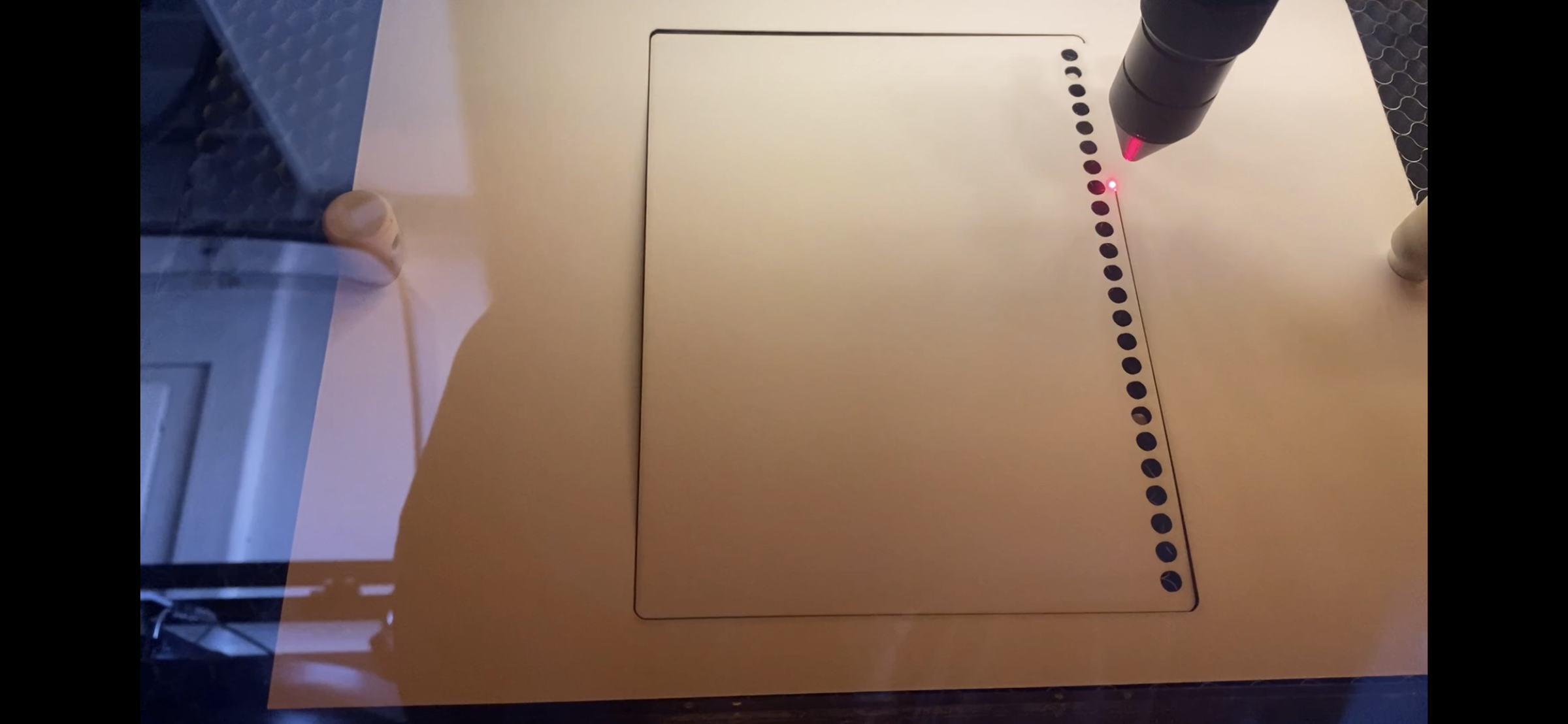 Carbon Fiber Notebook Cover : 7 Steps (with Pictures) - Instructables