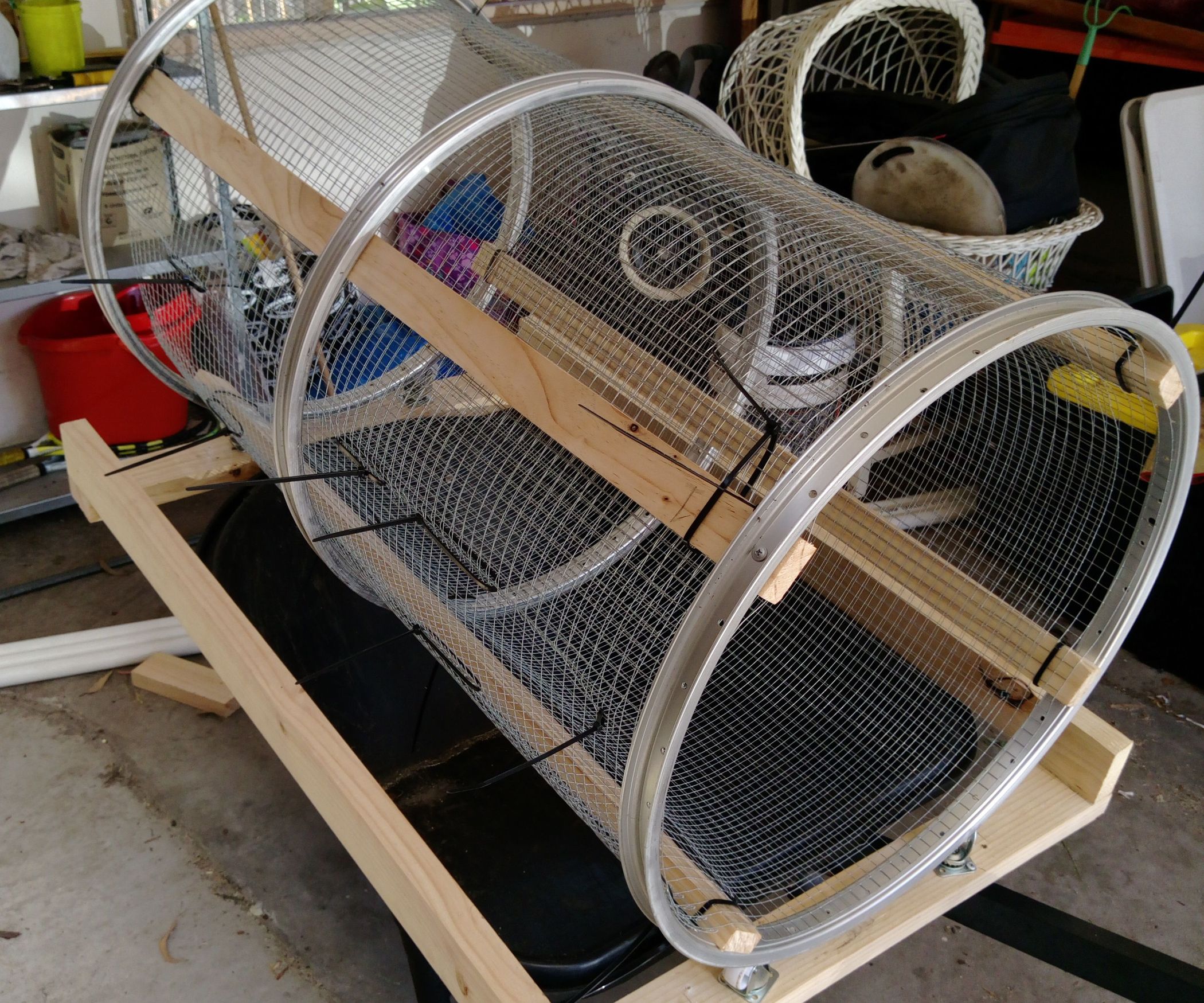 How to Make a Worm Compost Sifter (with Pictures) - Instructables