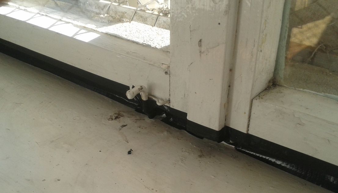 Duct Tape Window Insulation : 4 Steps (with Pictures) - Instructables