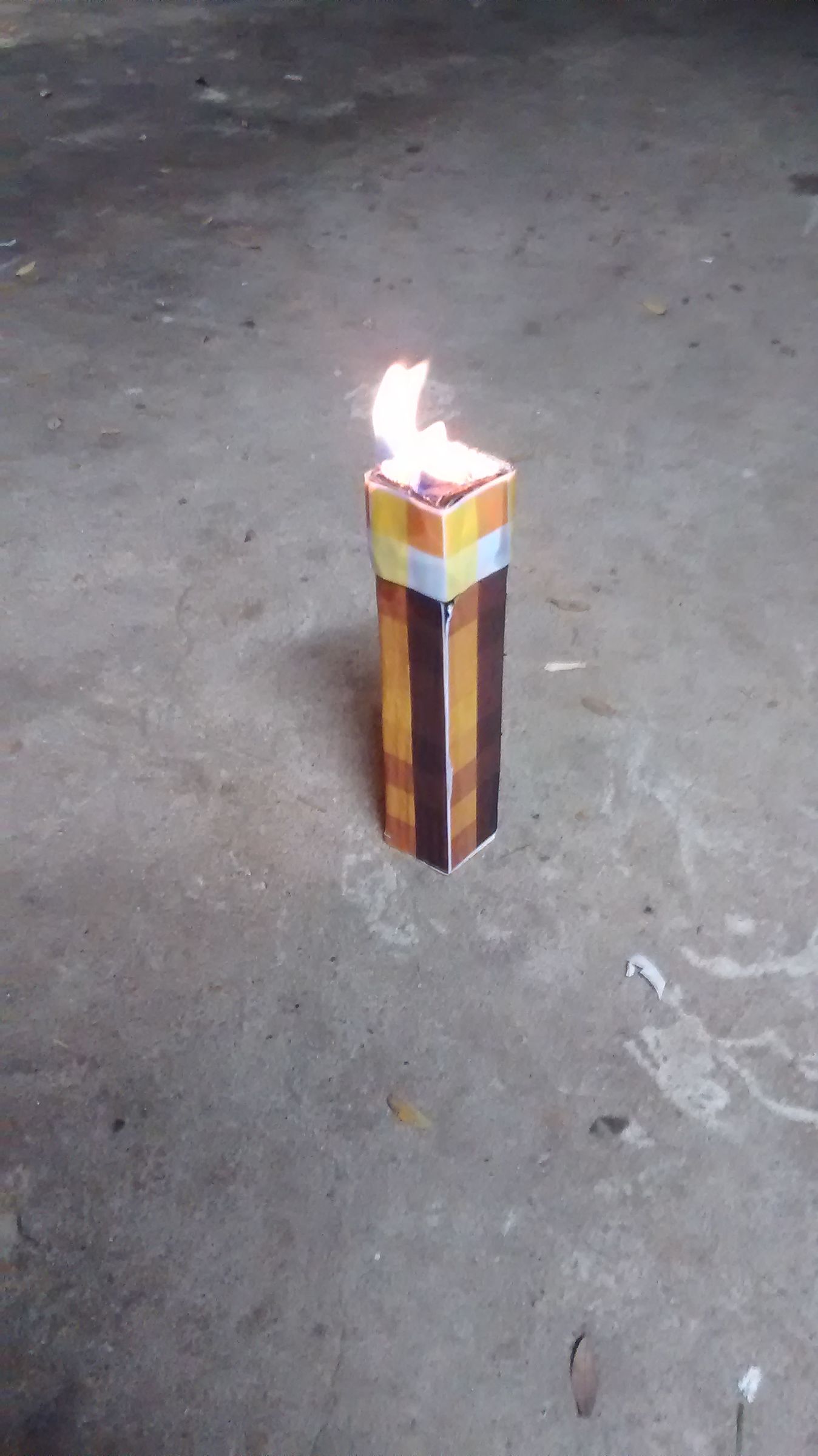 Minecraft Torch, the Real Version : 7 Steps - Instructables