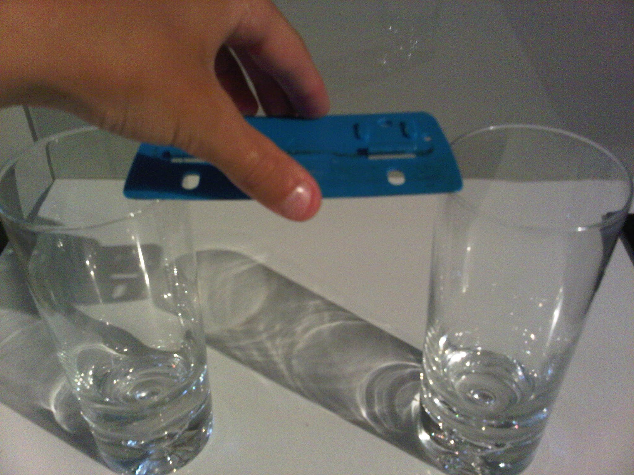 AMAZING GRAVITY DEFYING COIN TRICK! : 5 Steps (with Pictures ...