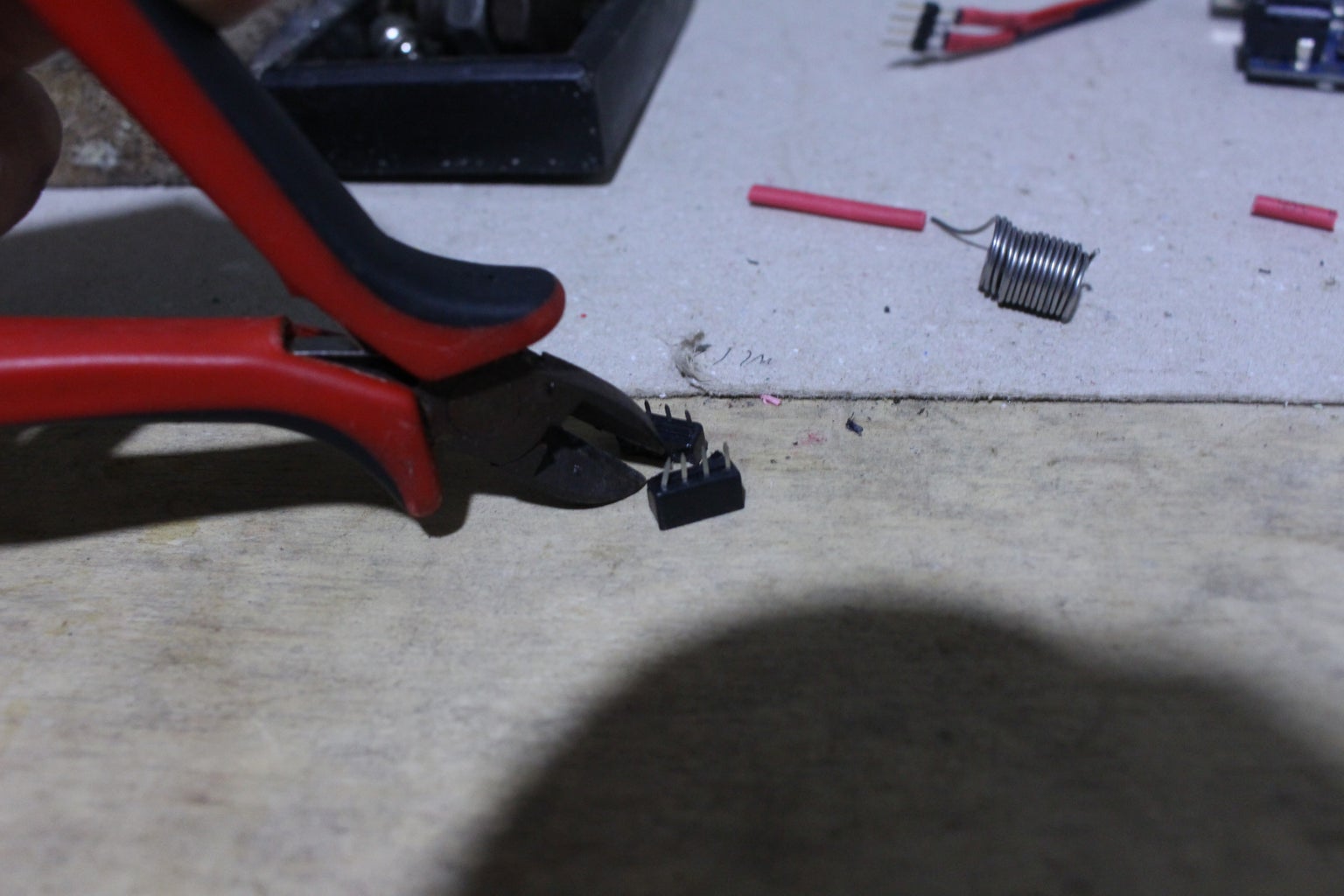 Diy Very Cheap Arduino 4 Pin Connector 5 Steps Instructables