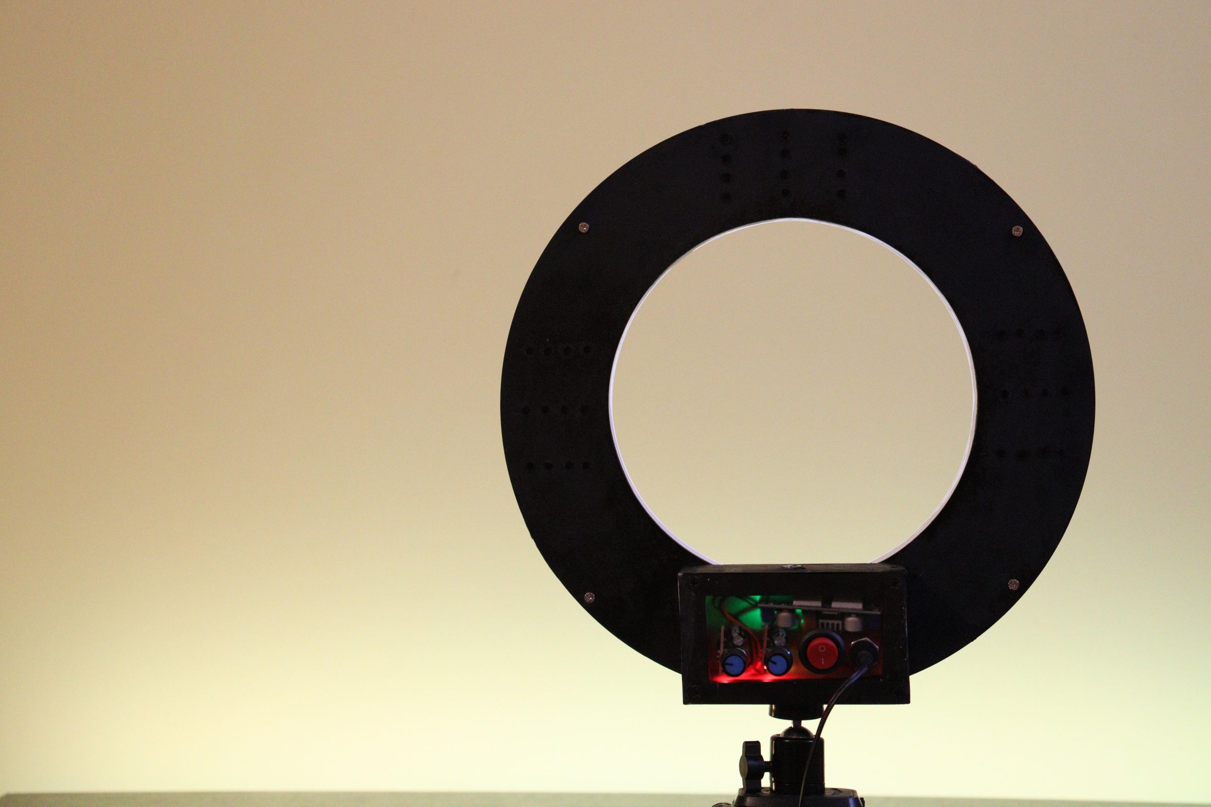 DIY LED Studio Ring Light : 26 Steps (with Pictures) - Instructables