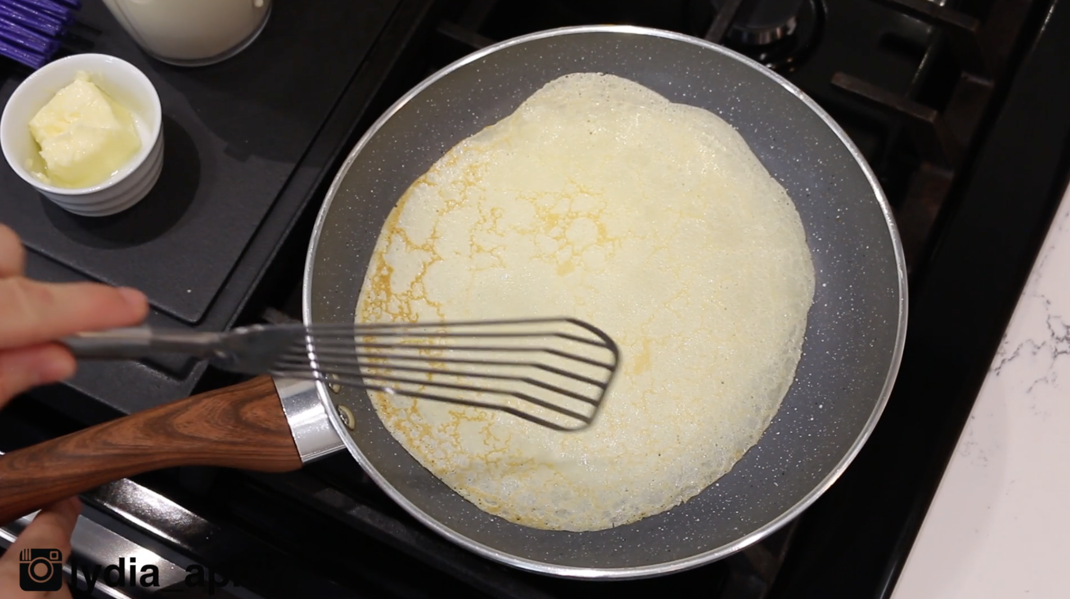 How to Make Crepes| Romanian Style Crepes | CLĂTITE : 9 Steps (with ...