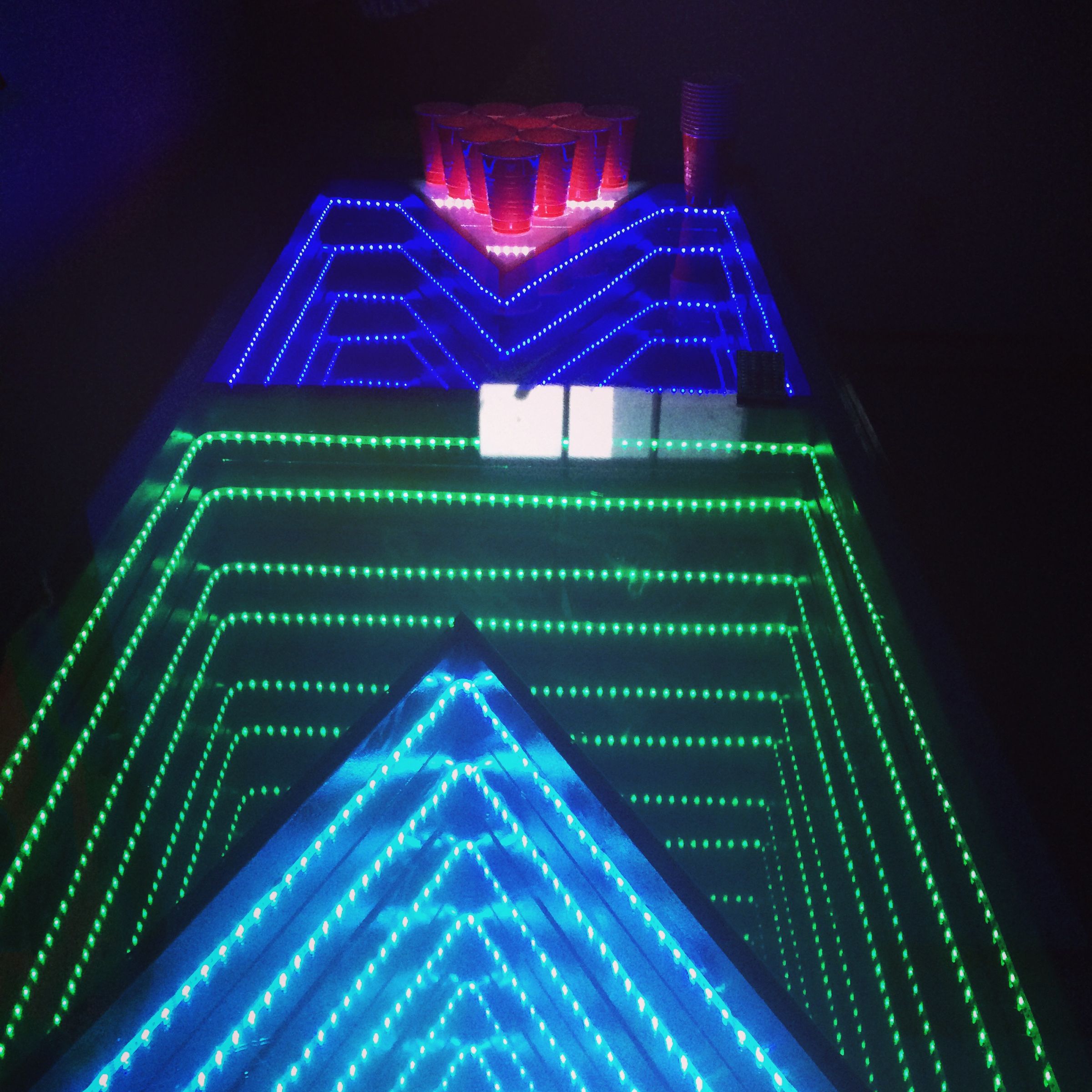 Infinity Pong Table V2 : 11 Steps - Instructables