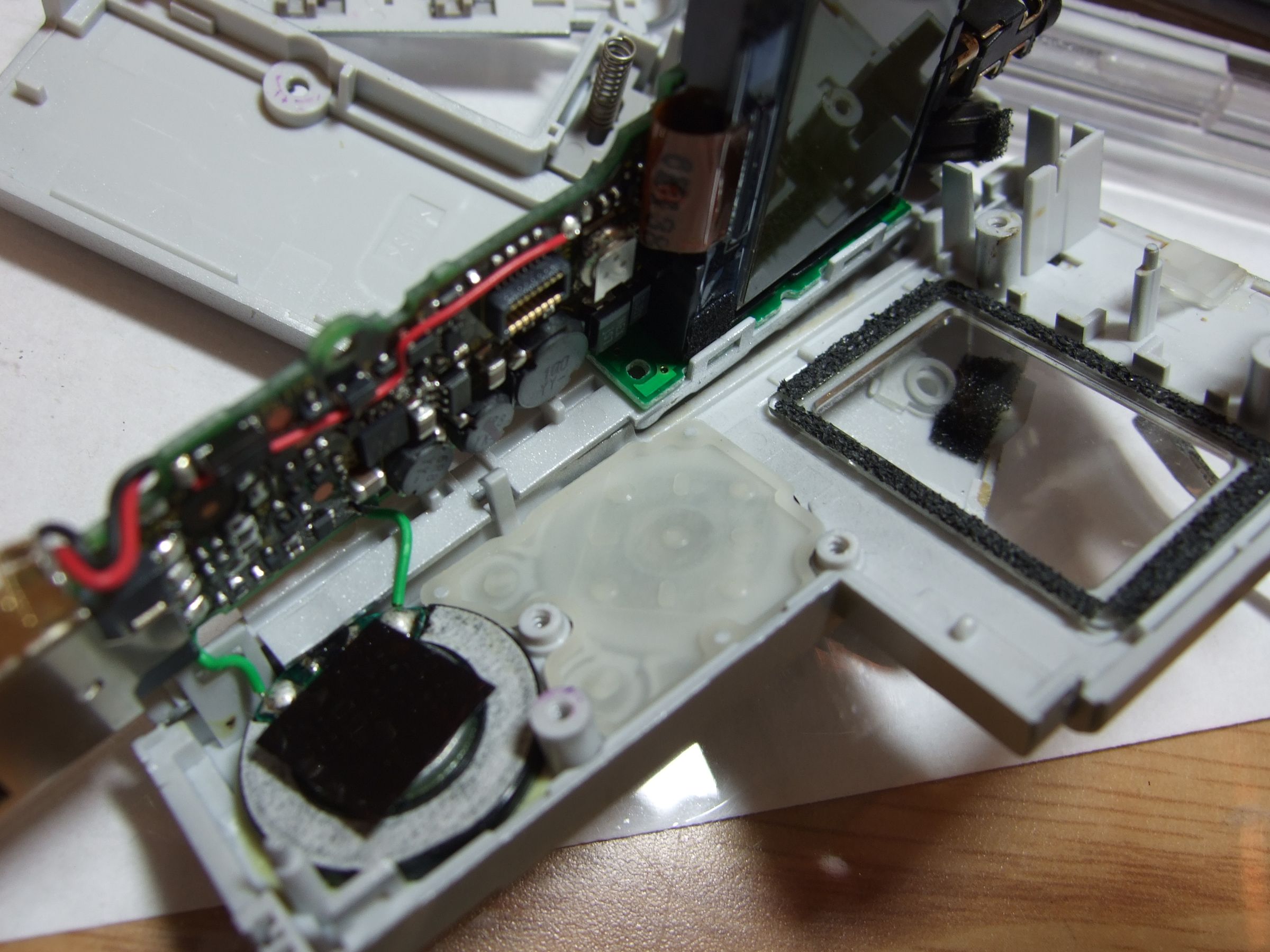 Disassemble/repair an Olympus WS-300M Digital Recorder - Instructables