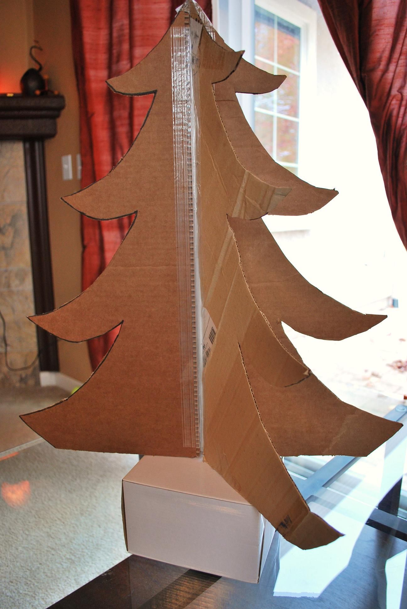 Junk Mail Christmas Tree : 5 Steps (with Pictures) - Instructables