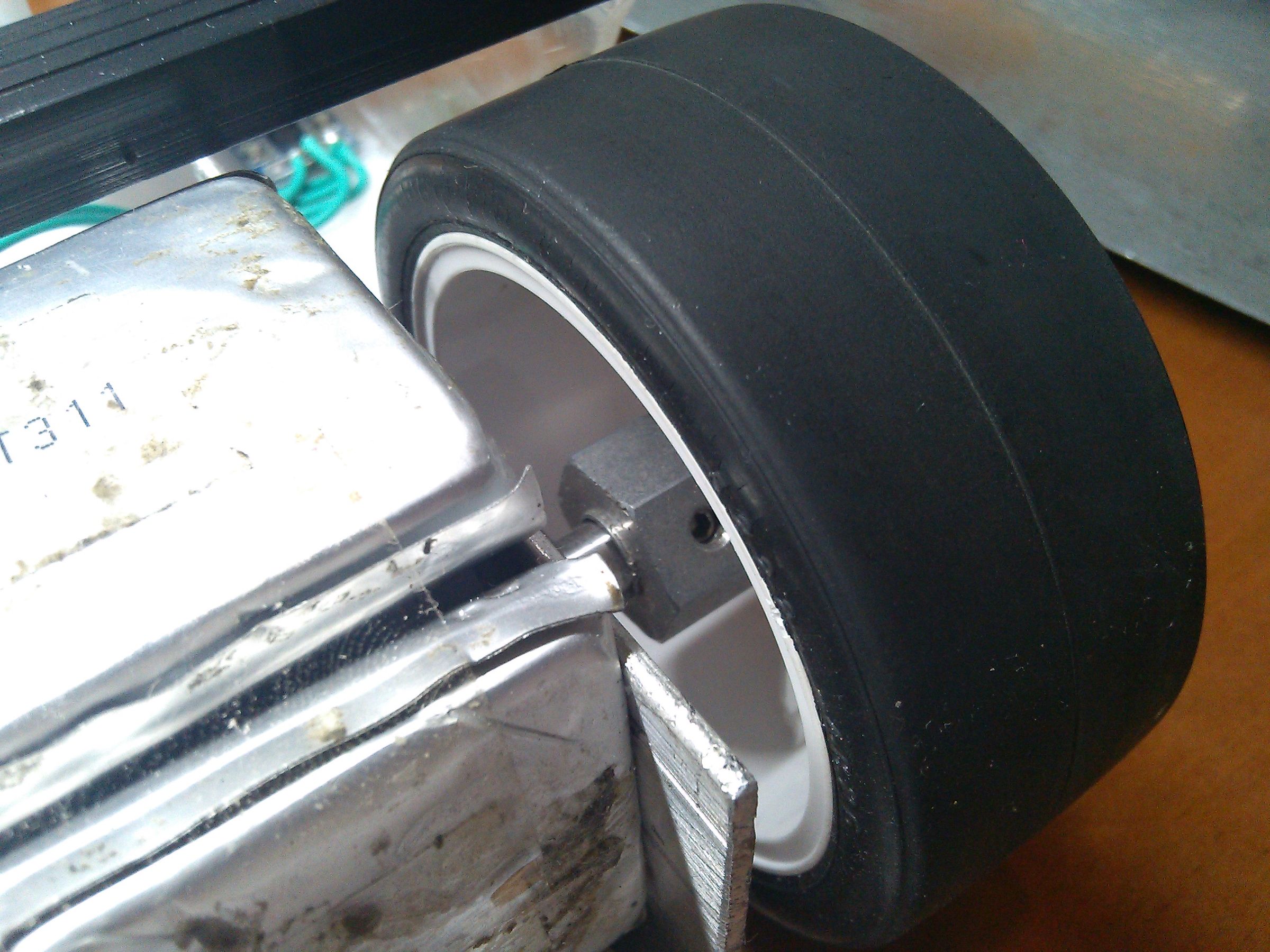 DIY RC Android Sumobot (Sumo Robot) : 17 Steps (with Pictures ...