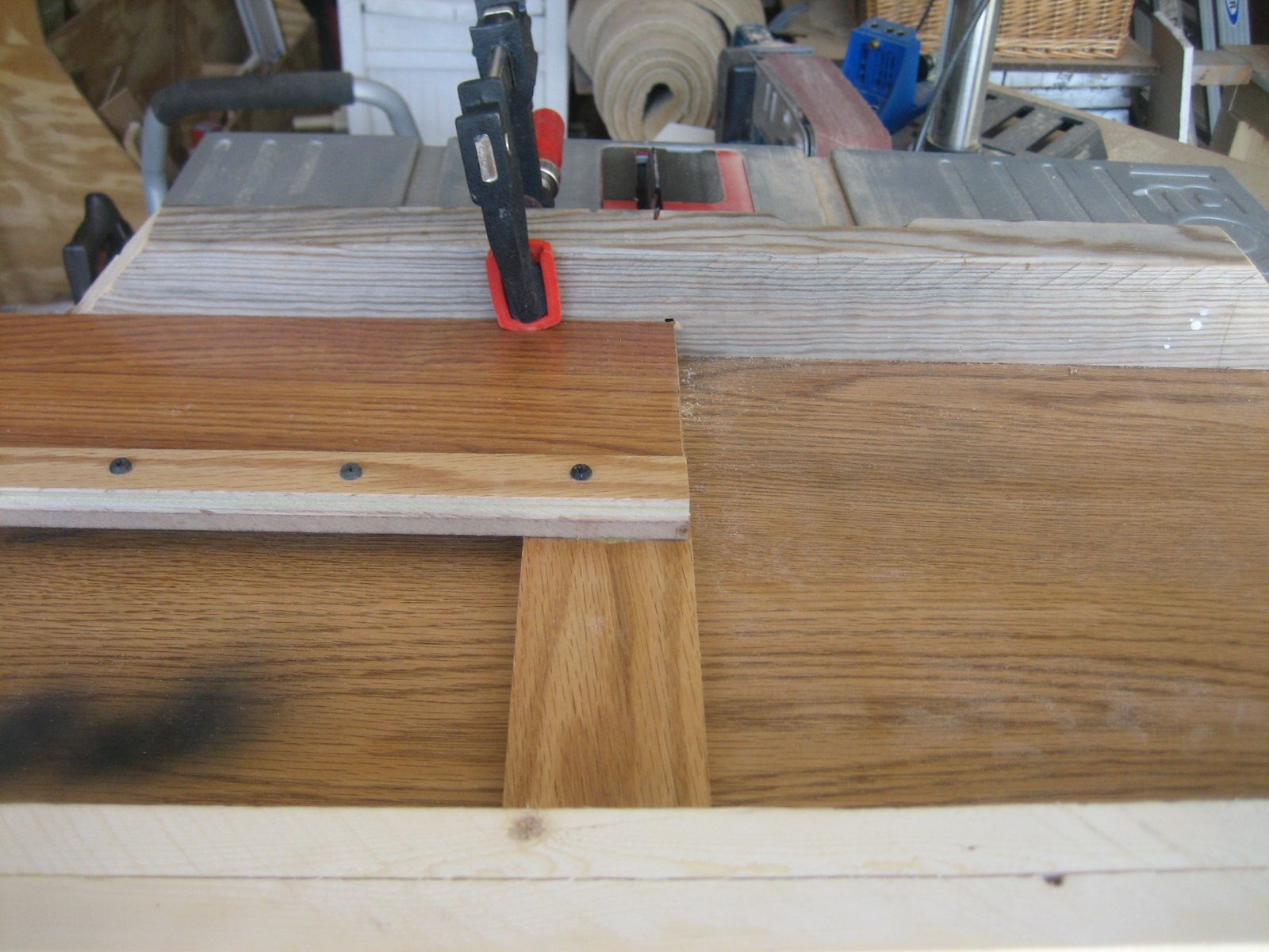 STRAIGHT CUT JIG FOR CIRCULAR SAW : 8 Steps - Instructables