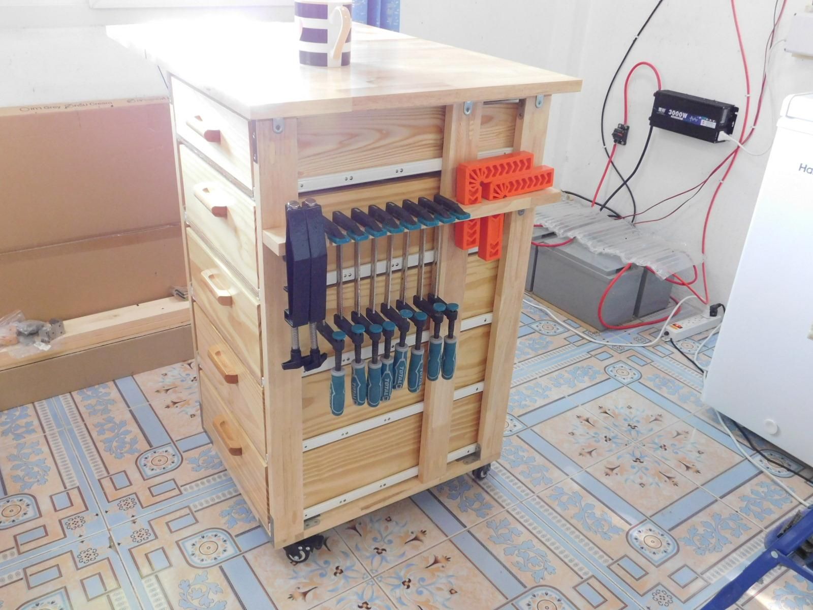 Simple Tool Cart & Assembly Table : 8 Steps (with Pictures) - Instructables