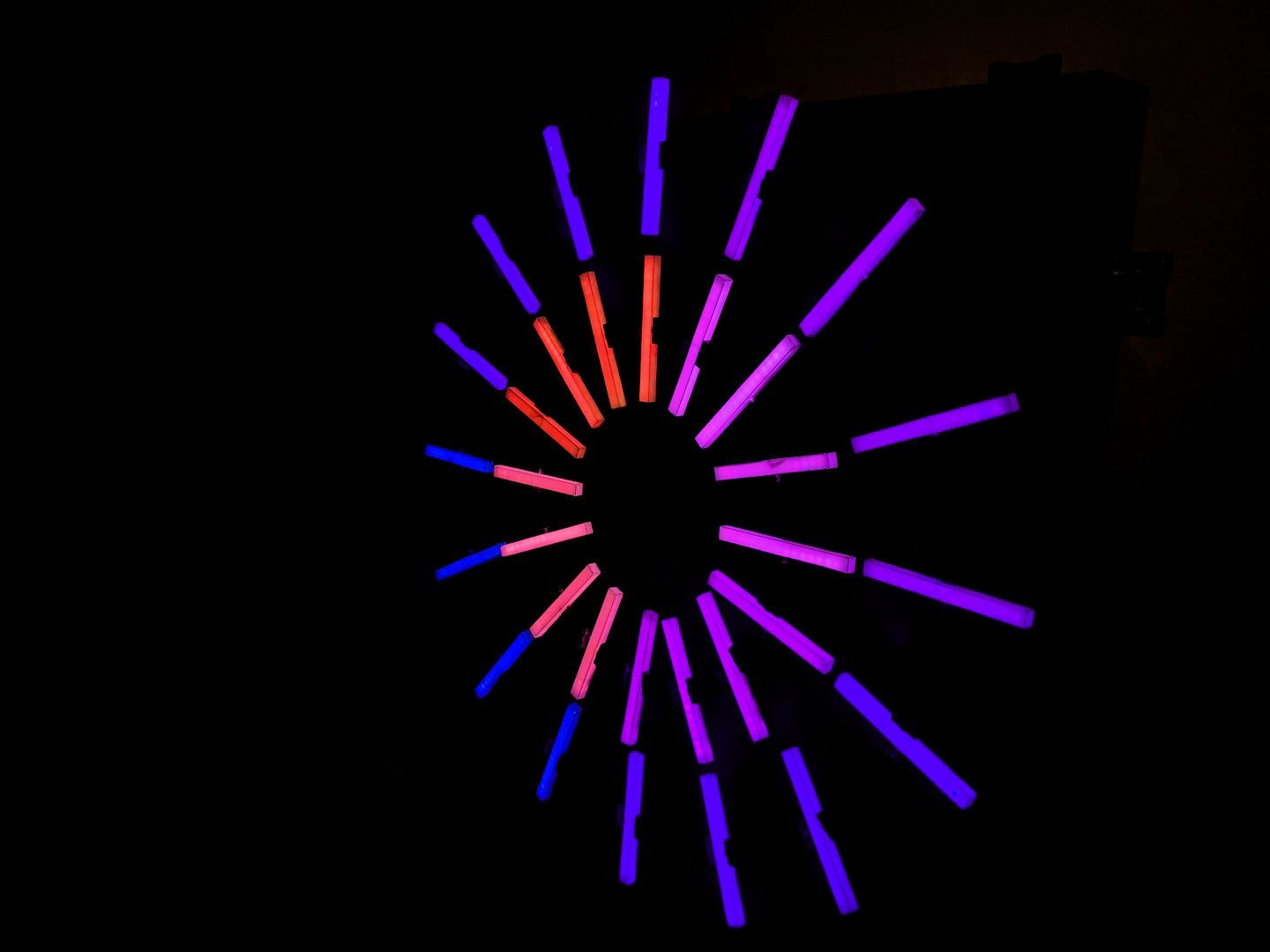 Tilting Light : 8 Steps - Instructables