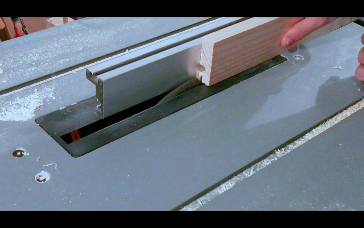My First Ever Router Table! : 8 Steps (with Pictures) - Instructables