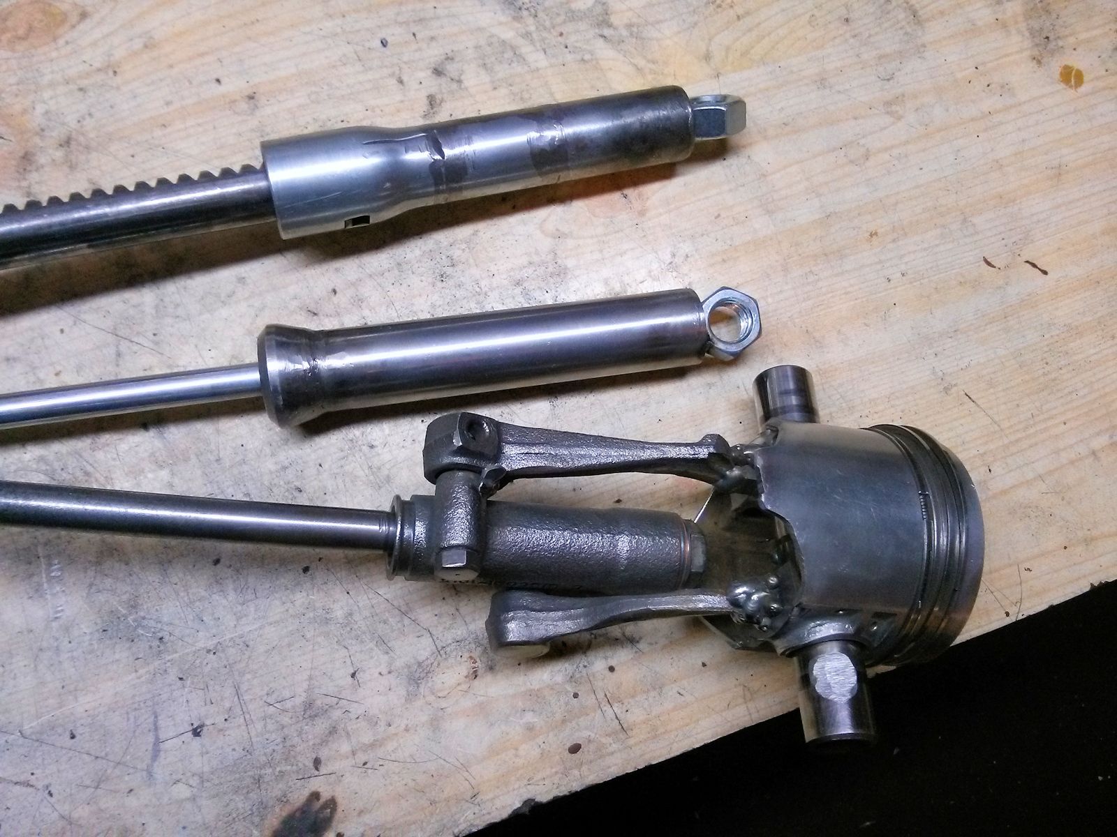 Robot Arm Inspired by Terminator Movie : 11 Steps (with Pictures ...