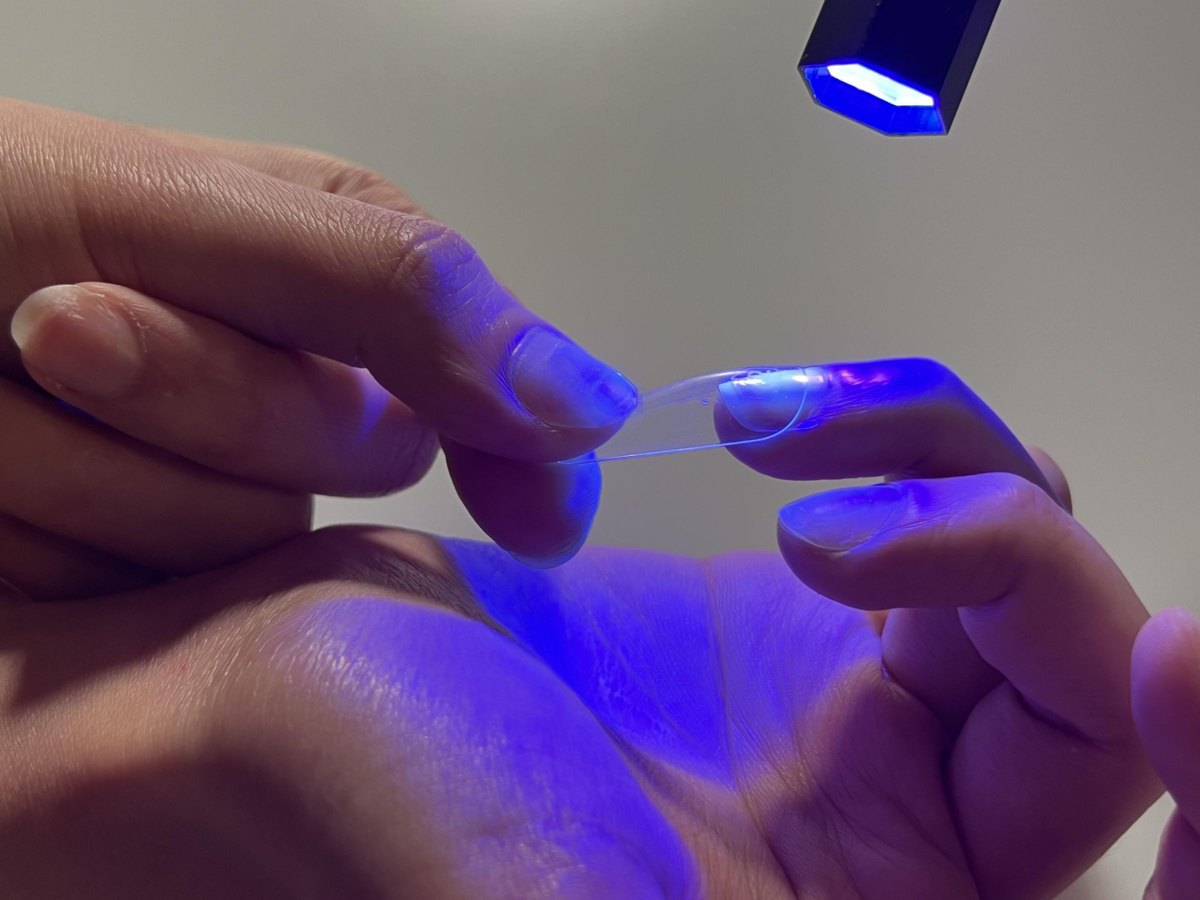 How to Apply Gel-X Extension Nails for Beginners : 9 Steps - Instructables