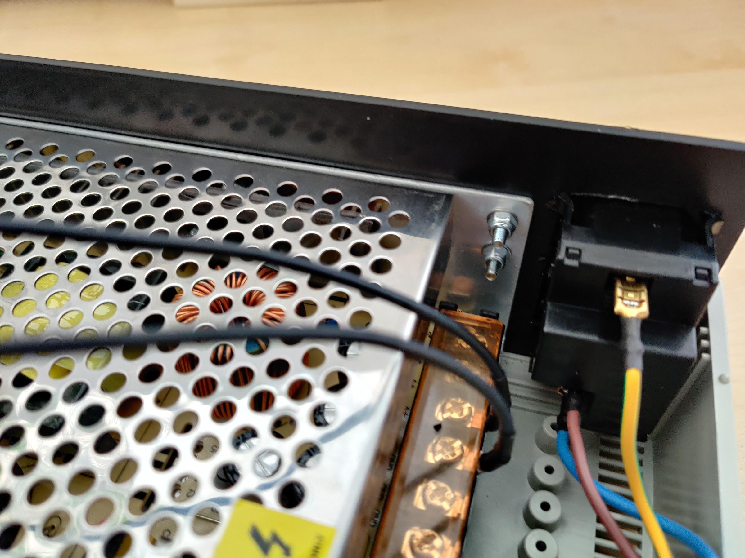 Power Supply With PWM Generator and Load Switch : 5 Steps (with ...