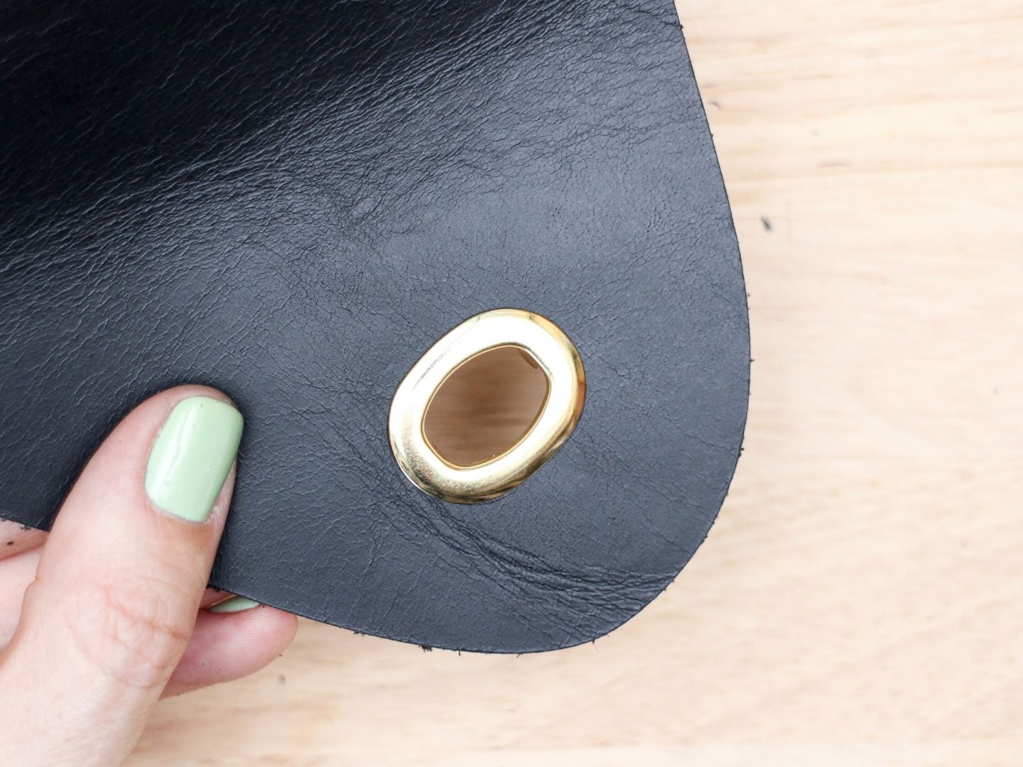 Leather Hardware: Buckles and Clasps : 9 Steps - Instructables